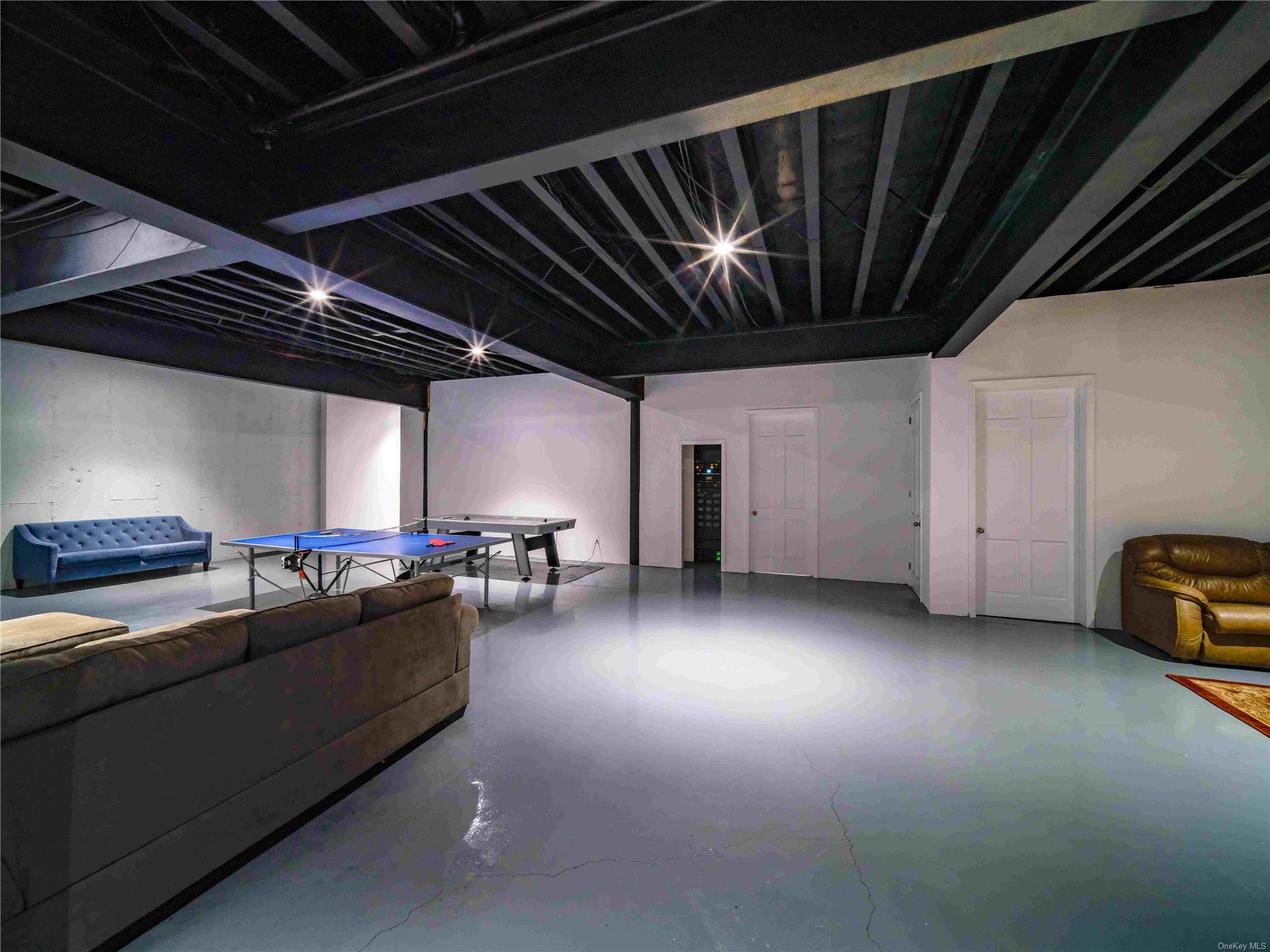 2 Mowbray Lane, Cold Spring Harbor, NY 11724 | MLS #L3575522