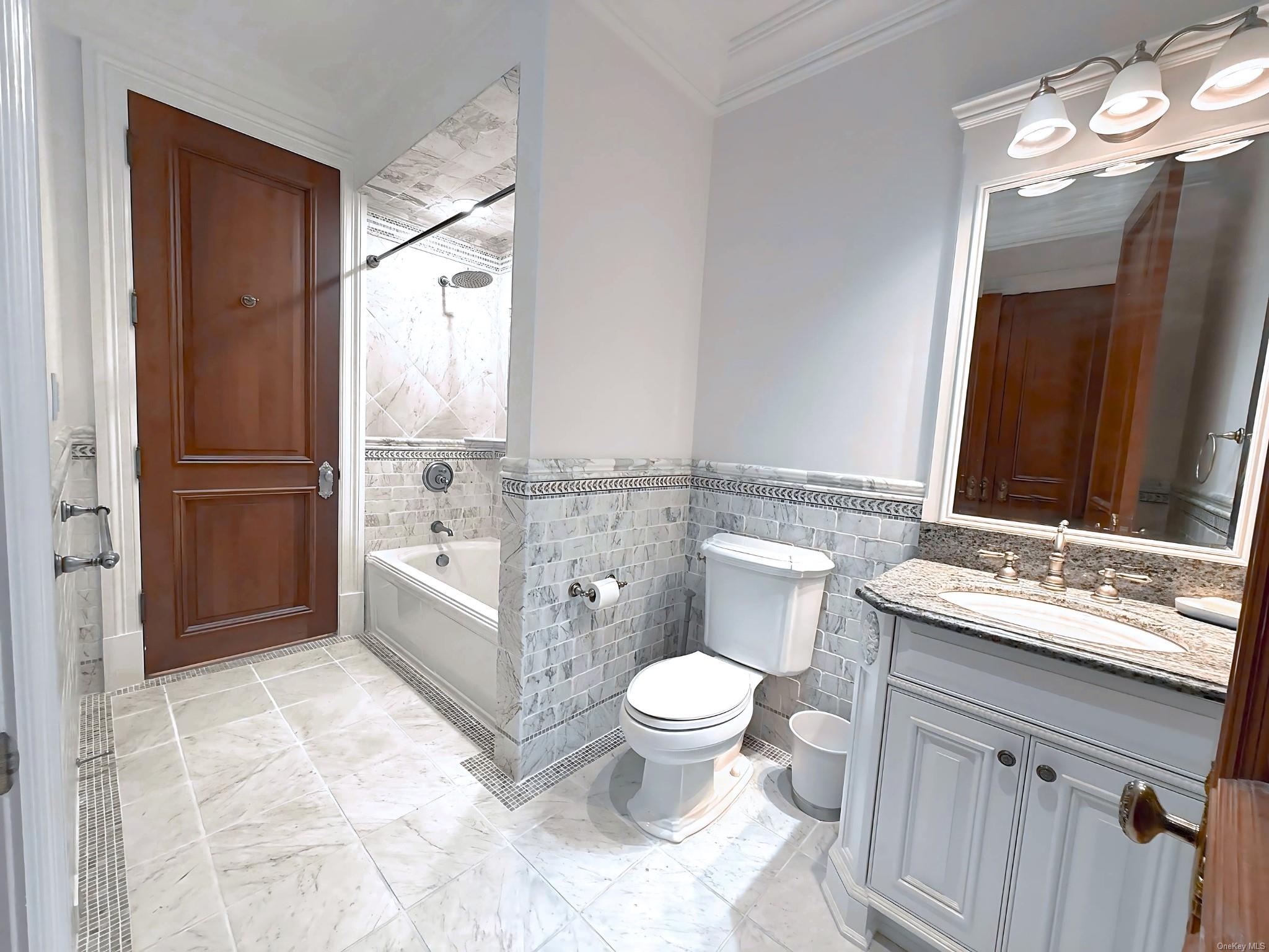 2 Mowbray Lane, Cold Spring Harbor, NY 11724 | MLS #L3575522