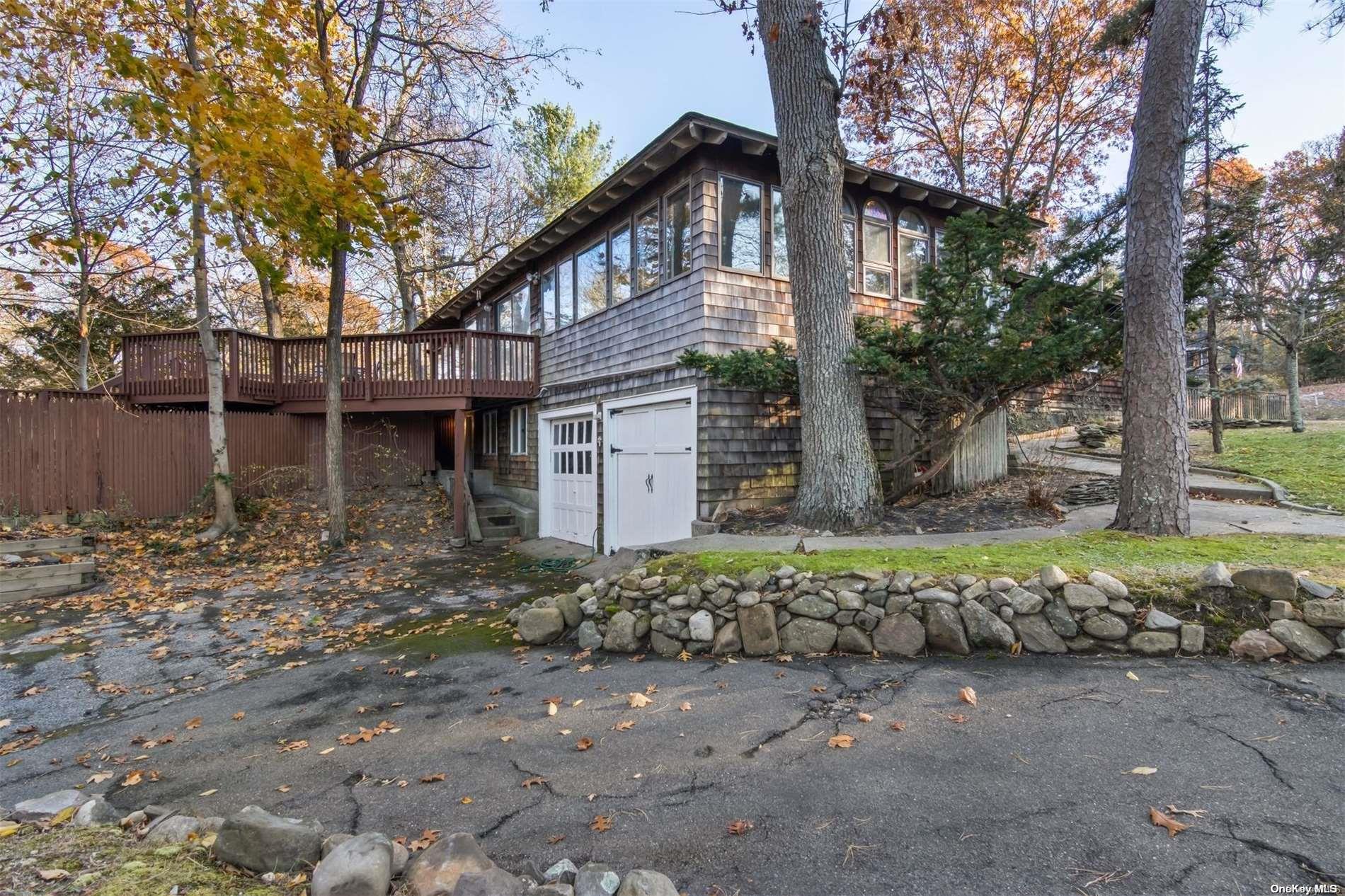 17 Overhill Road, Shoreham, NY 11786 | MLS #L3591038