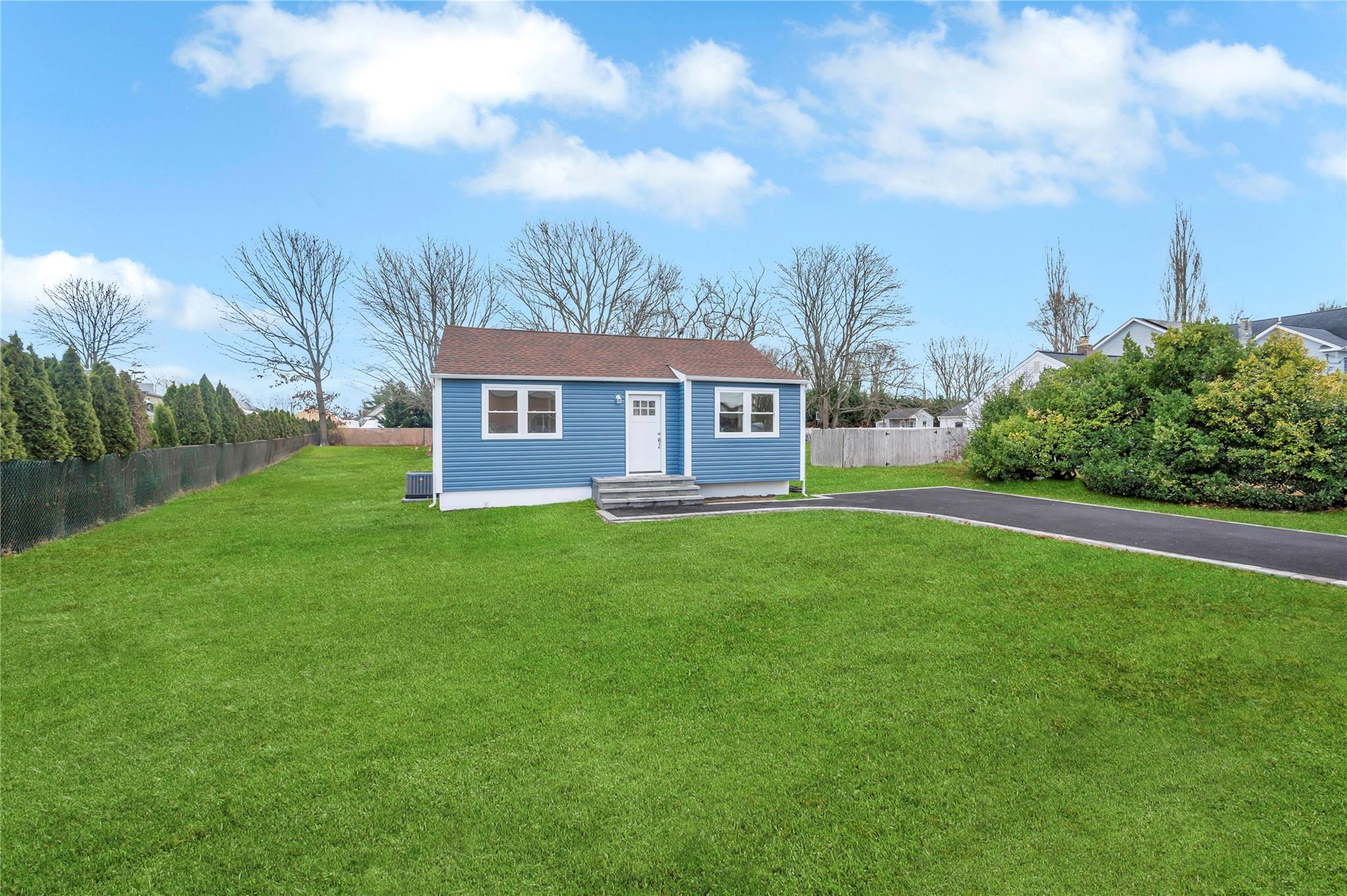 397 Mcconnell Avenue, Bayport, NY 11705 | MLS #803165