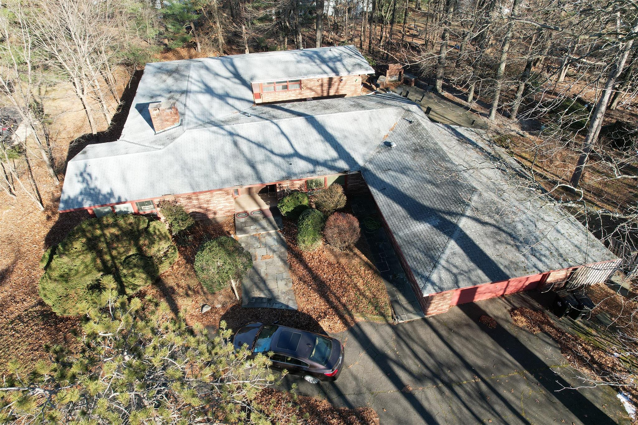 10 Hilltop Place, Monsey, NY 10952 | MLS #812699