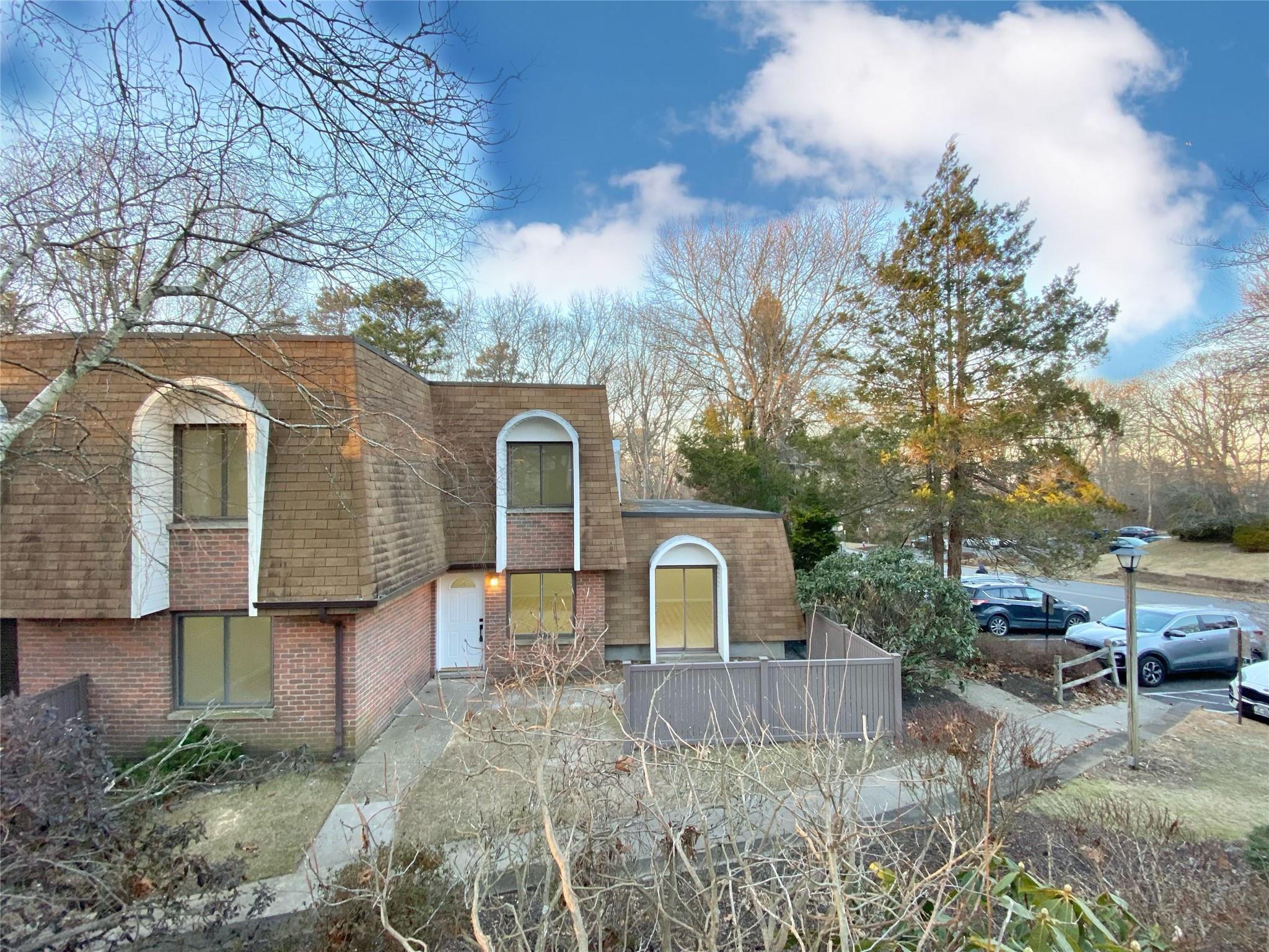 186 Skyline Drive, Coram, NY 11727 | MLS #813140