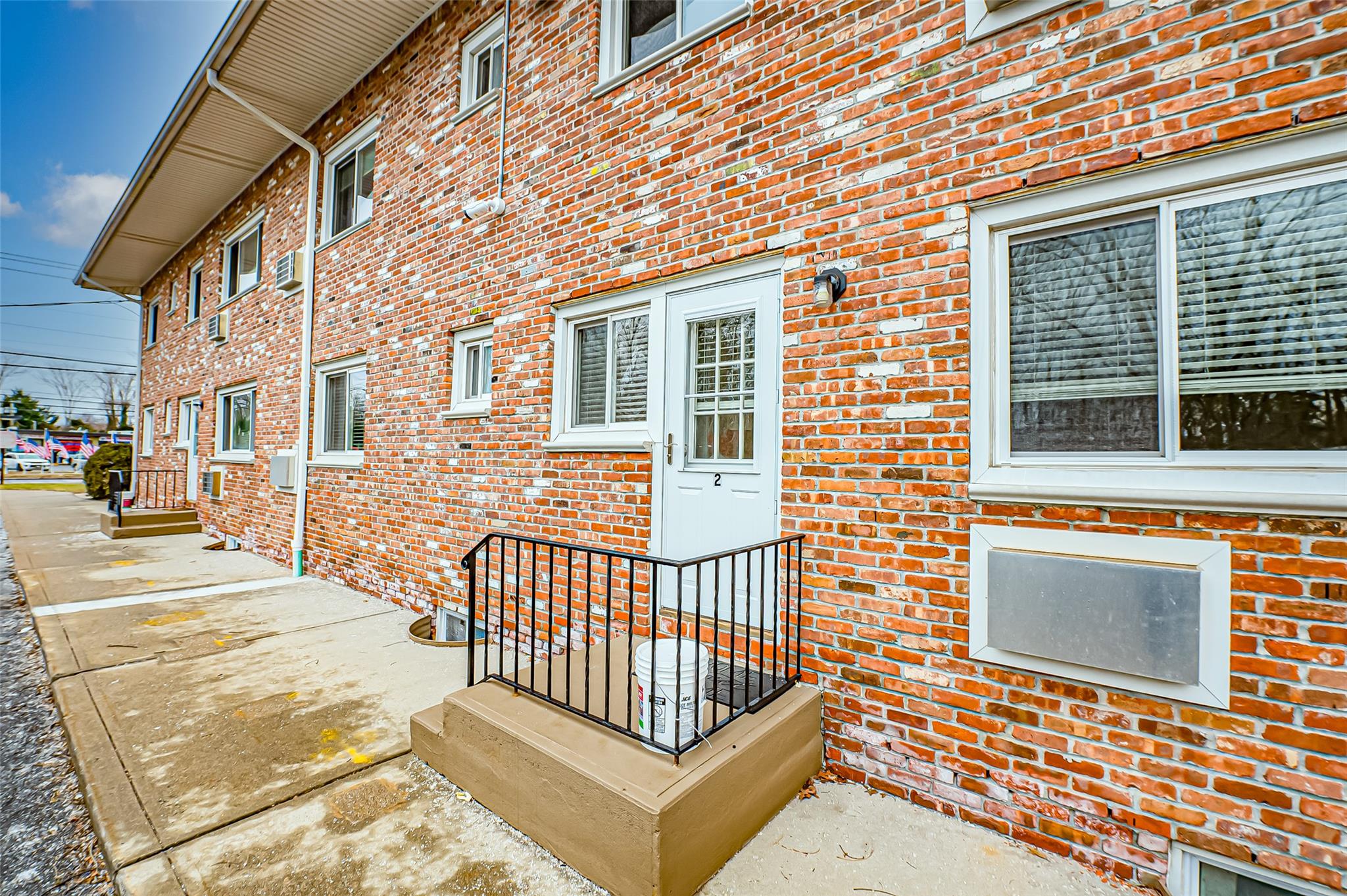 355 Route 111 # 2, Smithtown, NY 11787 | MLS #813535