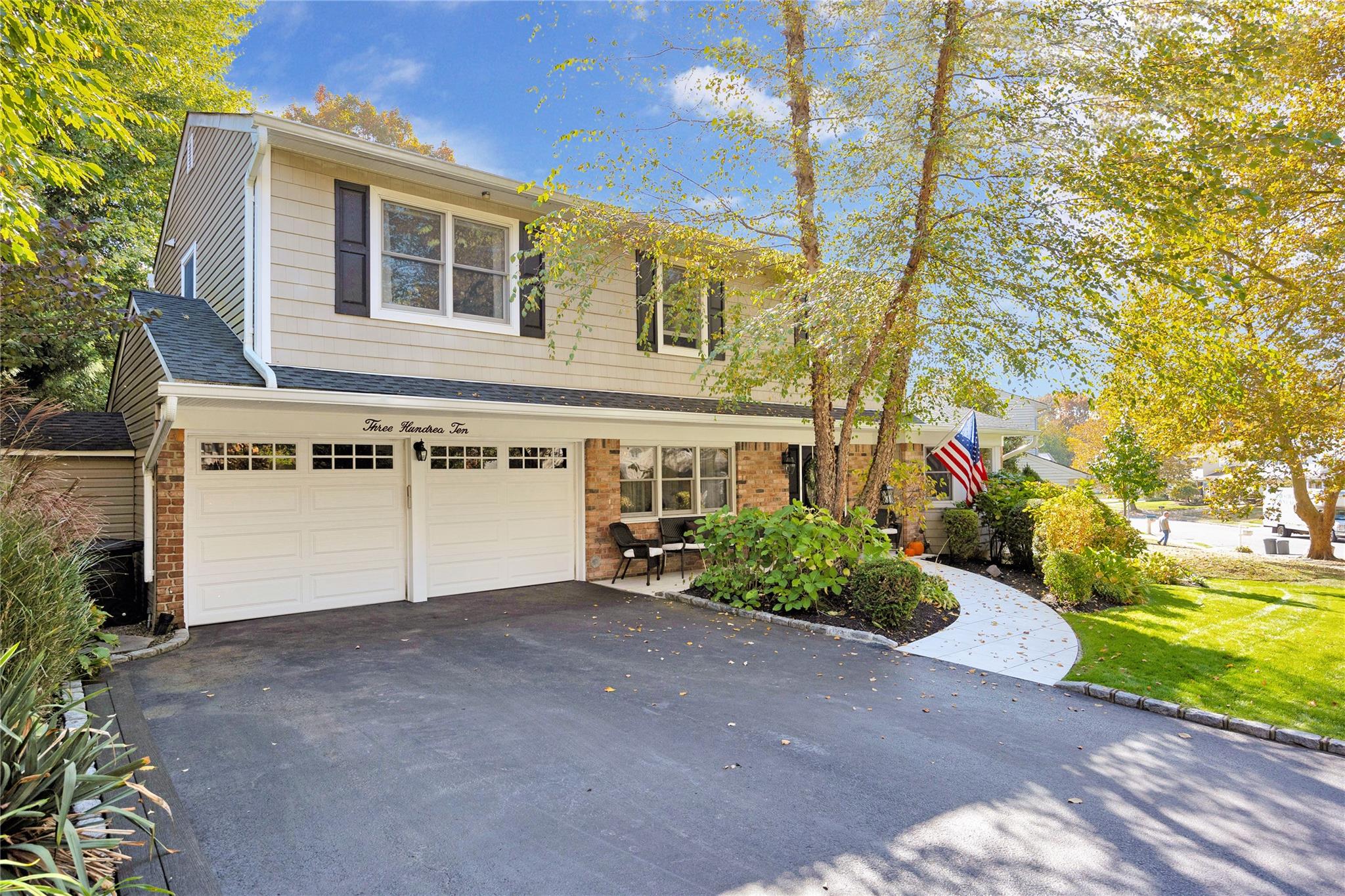 310 Wave Place, East Northport, NY 11731 | MLS #818377