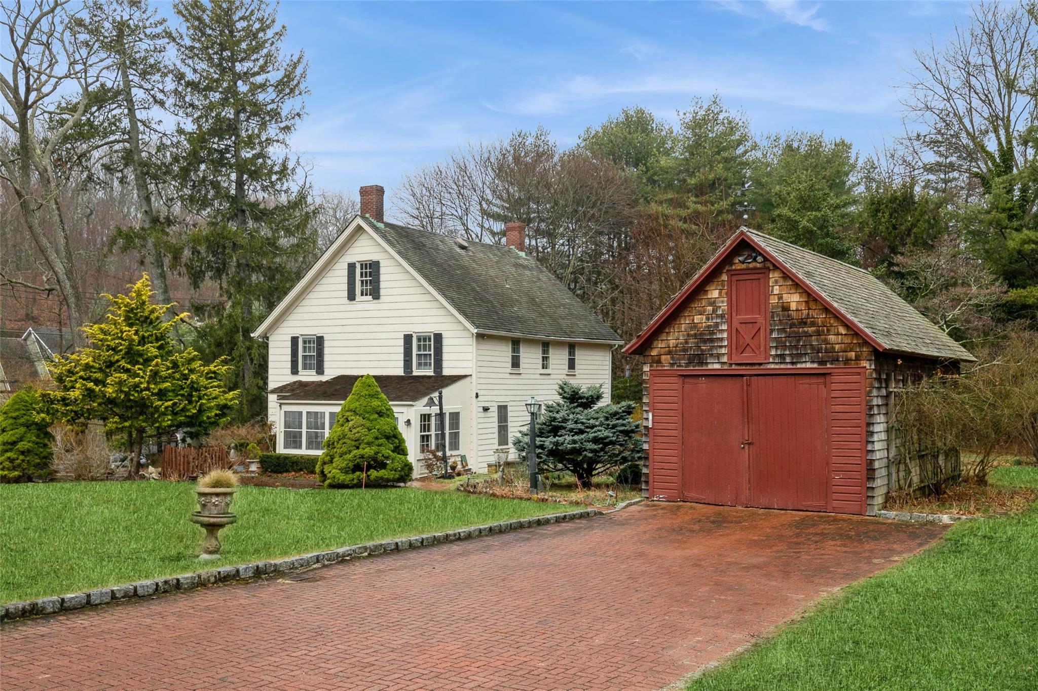 1234 N Country Road, Stony Brook, NY 11790 | MLS #823854