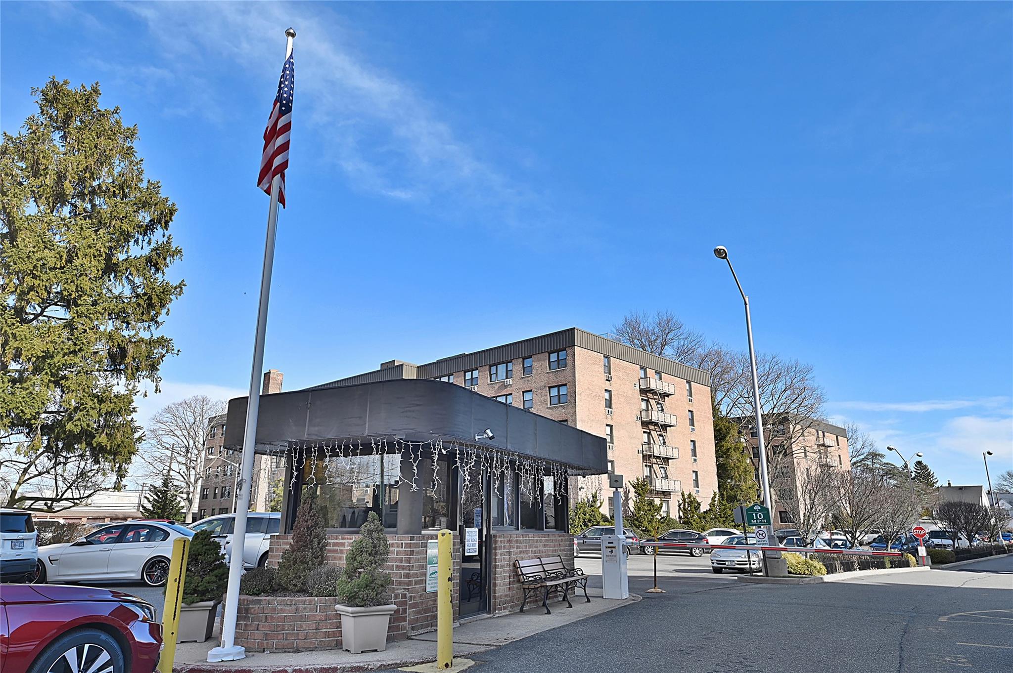 3 Birchwood Court # #1L, Mineola, NY 11501 | MLS #827461