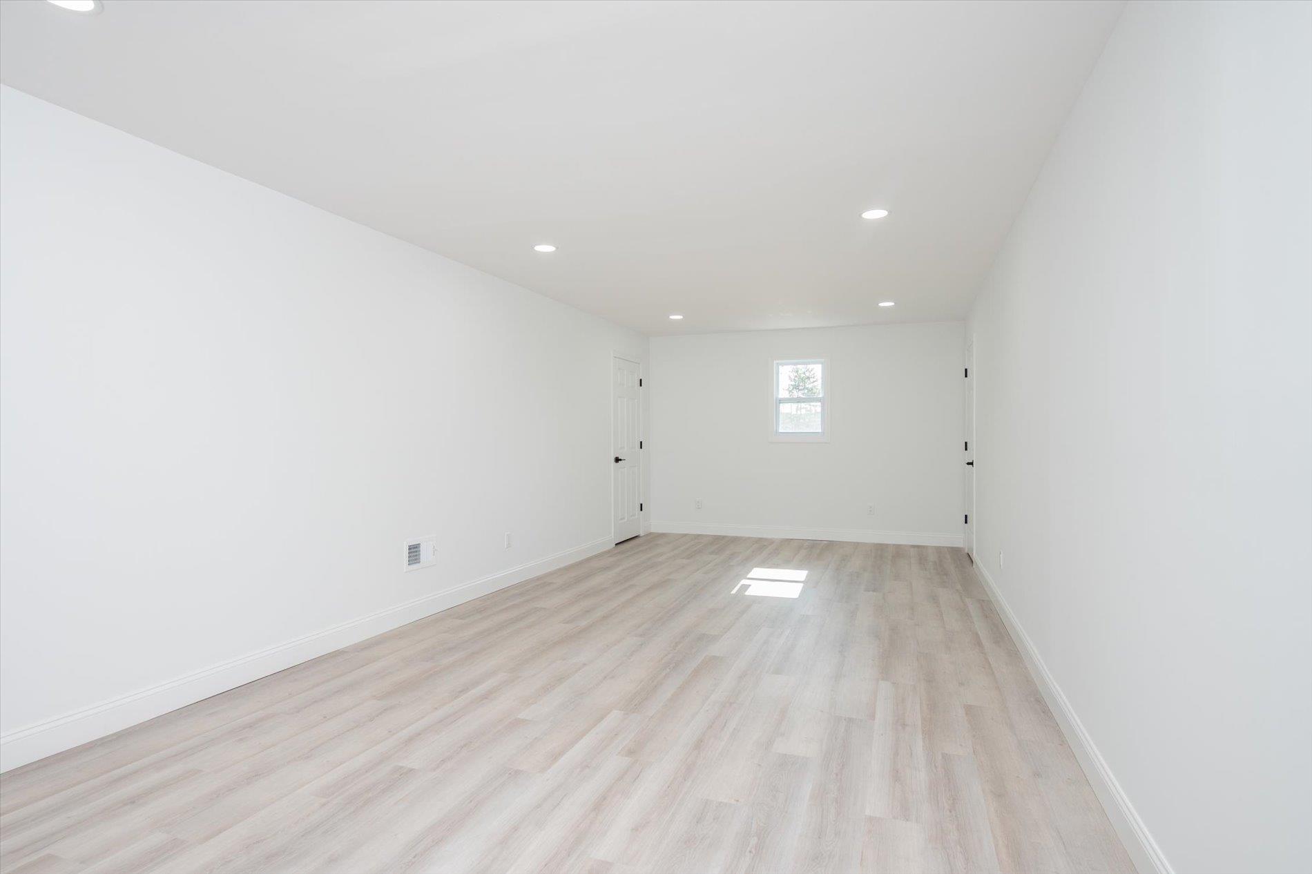 518 Sweet Hollow Road, Melville, NY 11747 | MLS #837119