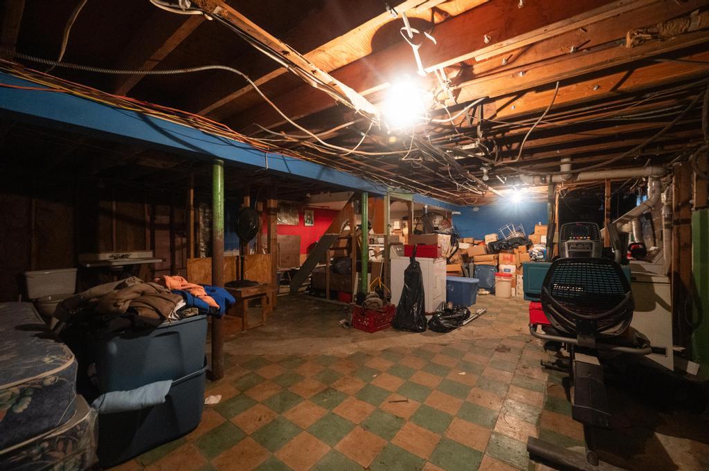 42 Ronald Drive N, Amityville, NY 11701 | MLS #858168