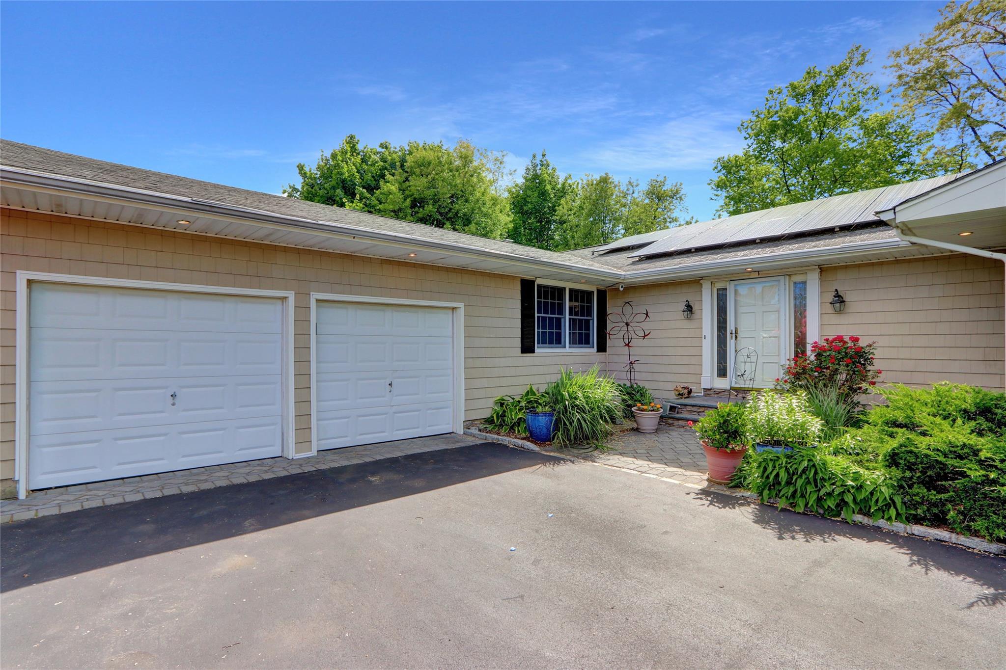 12 Bridle Path Lane, Port Jefferson, NY 11777 | MLS #867143