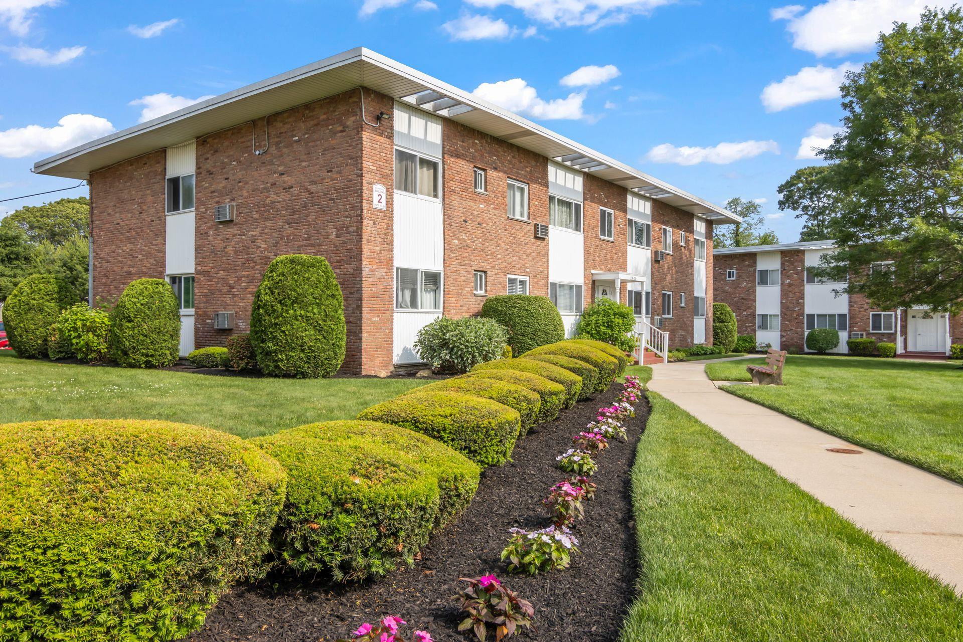 355 Route 111 # 5, Smithtown, NY 11787 | MLS #867624