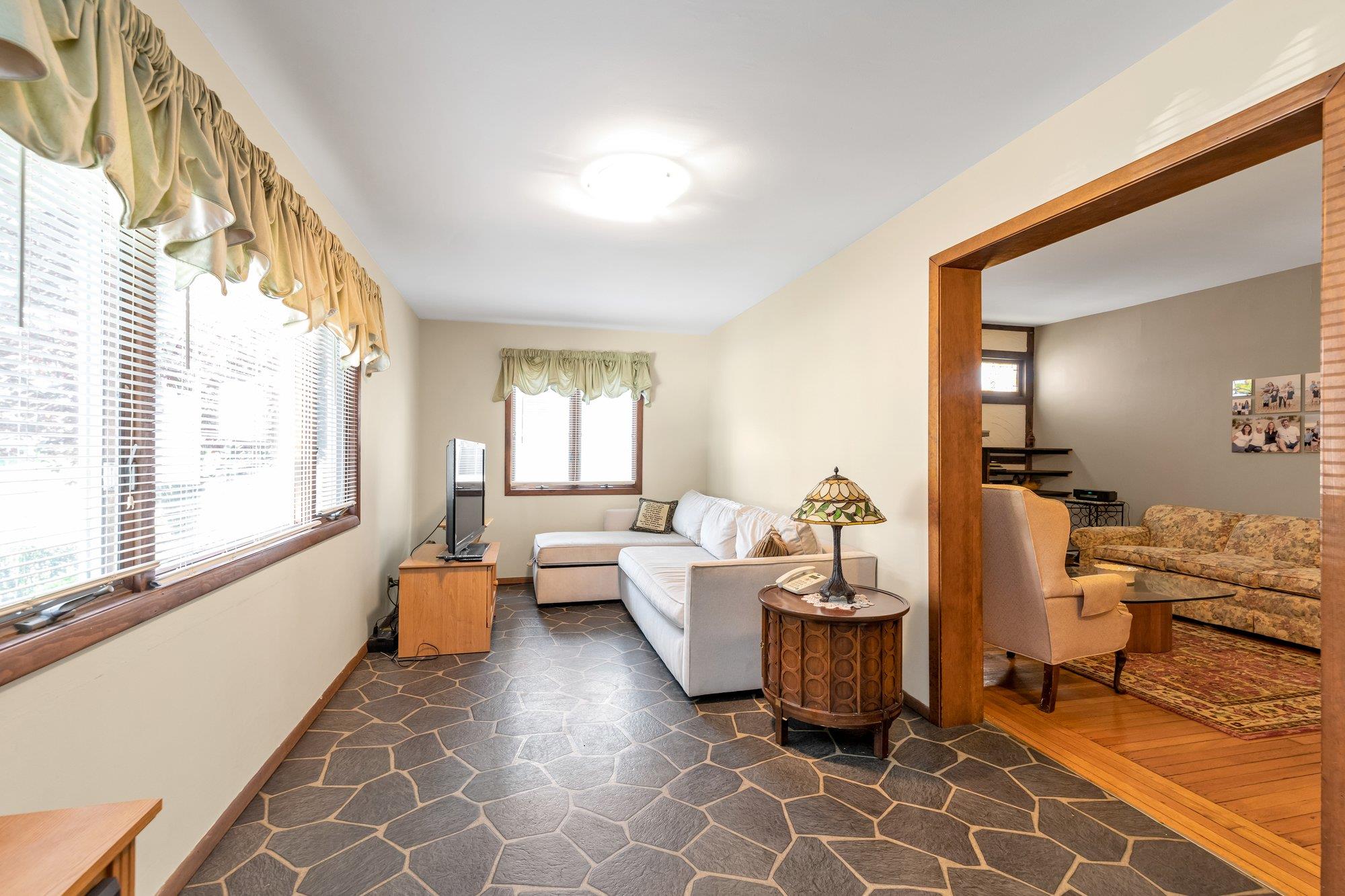 23 Thompson Place, Lynbrook, NY 11563 | MLS #868360