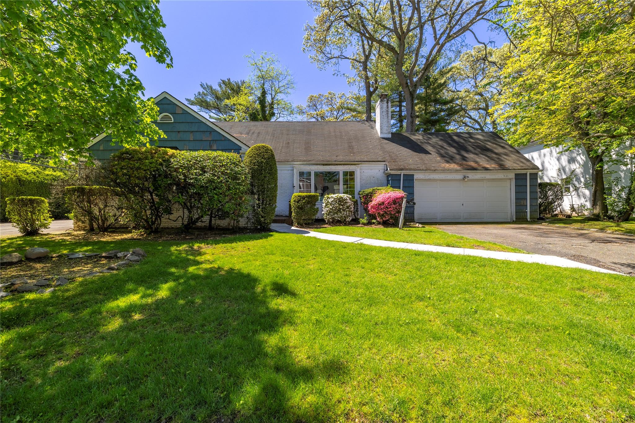 70 Whitehall Road, Rockville Centre, NY 11570 | MLS #868565