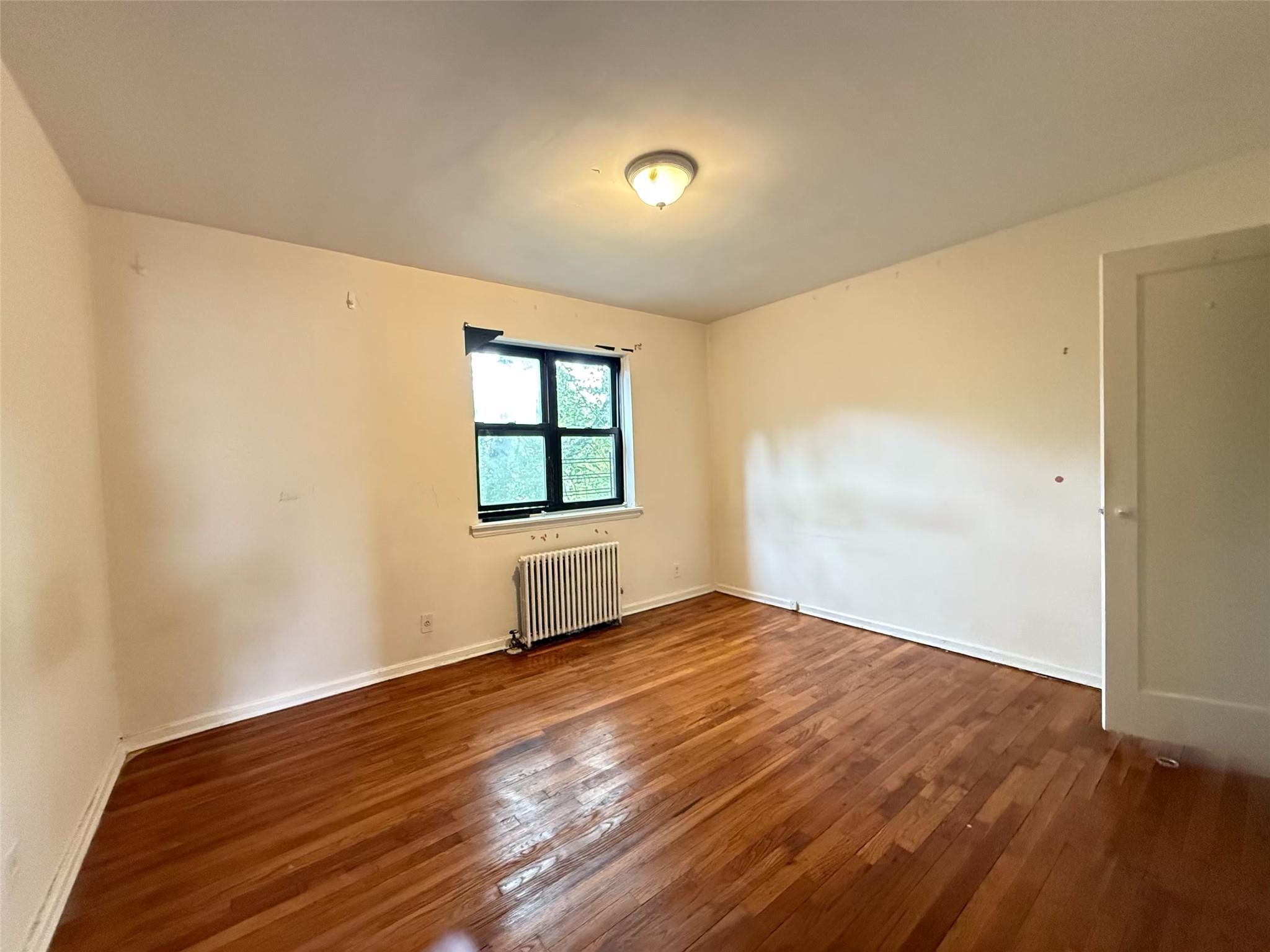 46-26 215th place # 3A, Bayside, NY 11361 | MLS #868960