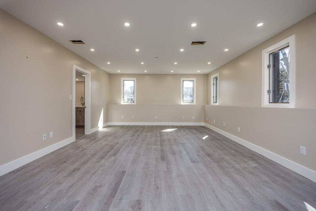 377 Route 59, Airmont, NY 10952 | MLS #873581