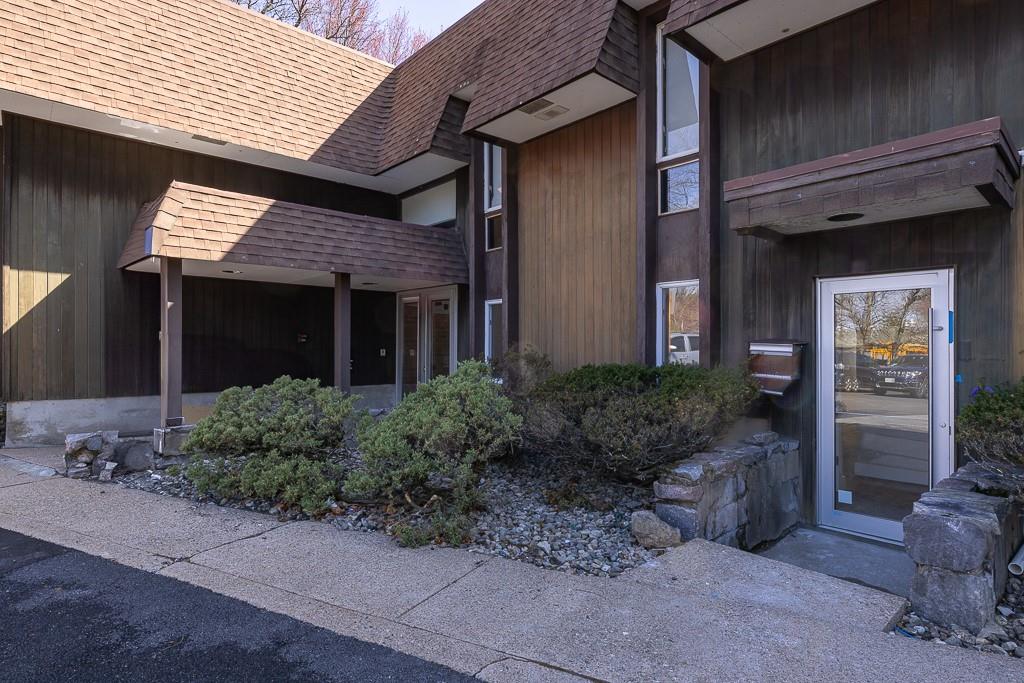 377 Route 59, Airmont, NY 10952 | MLS #873581