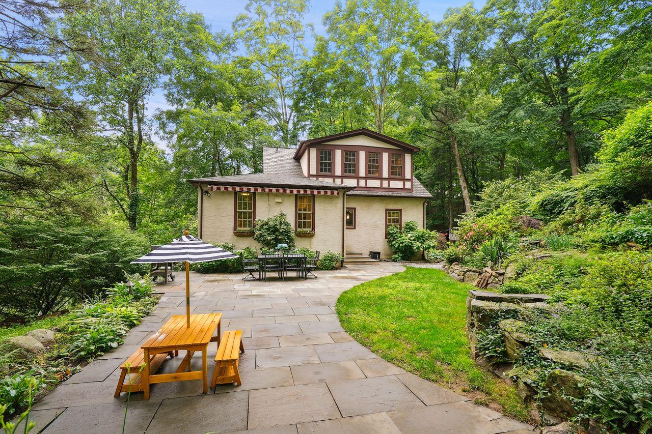 9 Campfire Road, Chappaqua, NY 10514 | MLS #878712