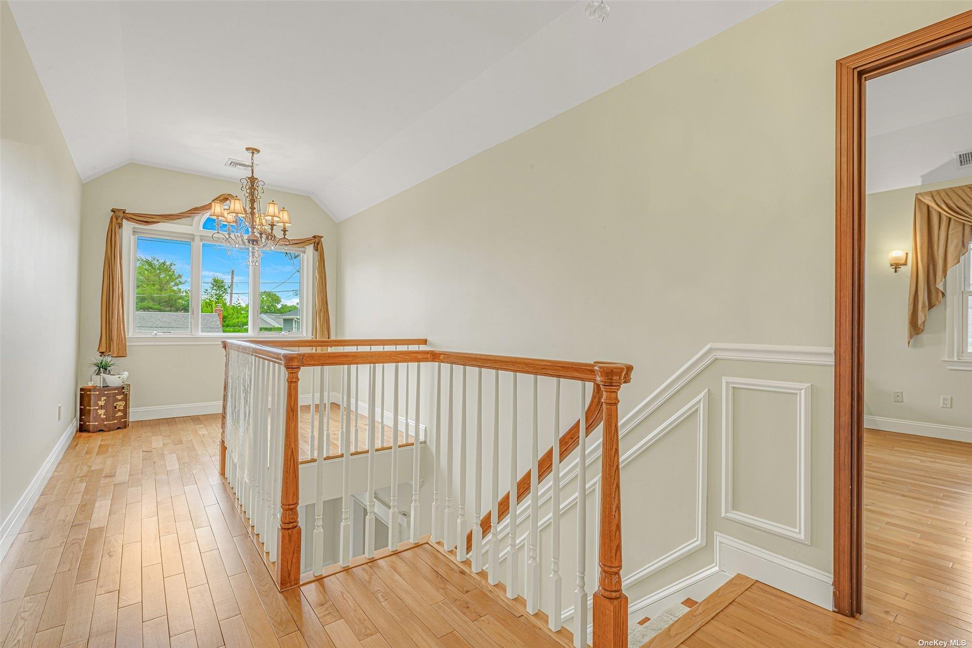 156 Haypath Road, Old Bethpage, NY 11804 | MLS #878992