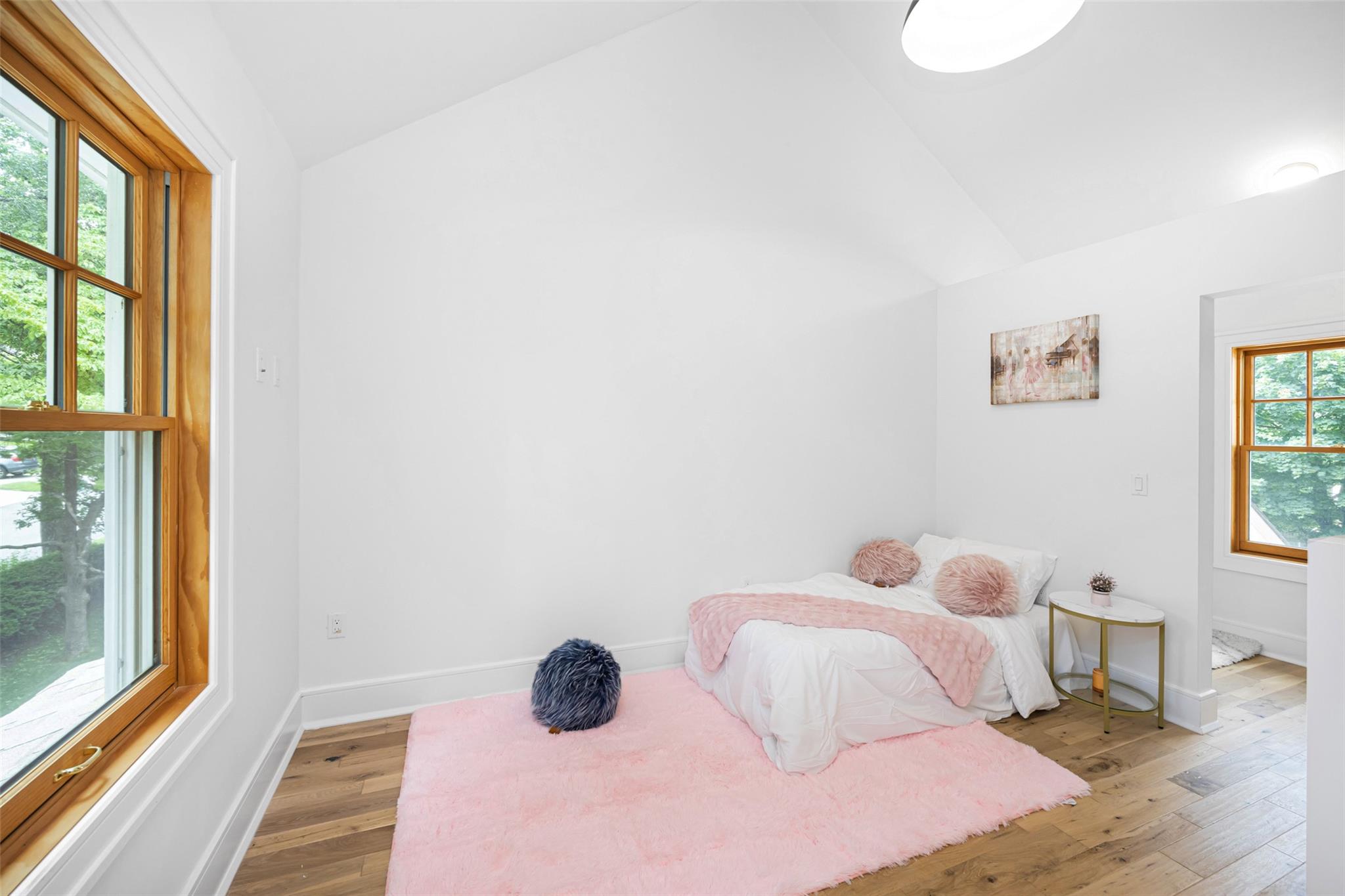 351 Hollywood Avenue, Douglaston, NY 11363 | MLS #880067