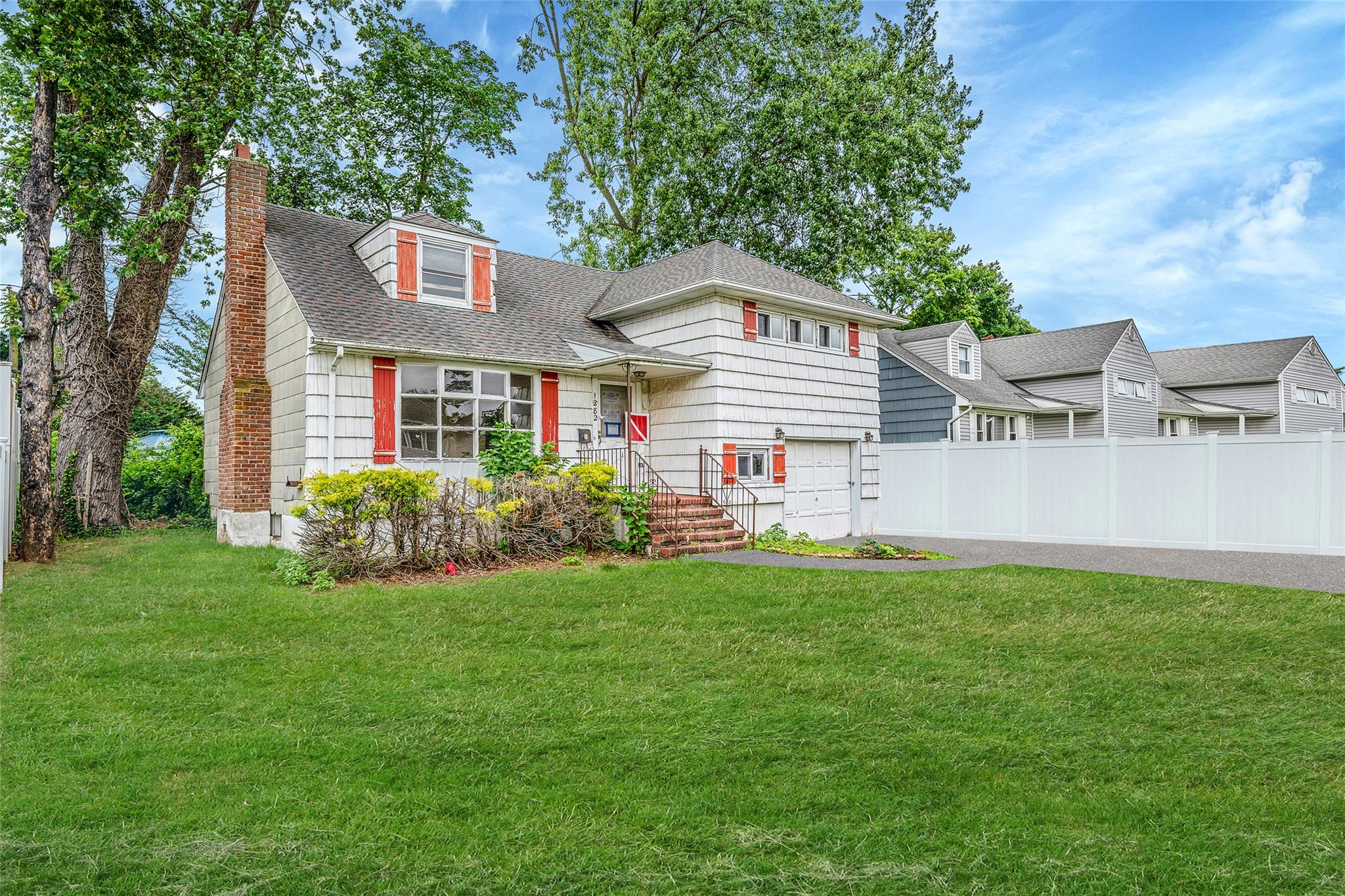 1282 Allen Drive, Seaford, NY 11783 | MLS #880911