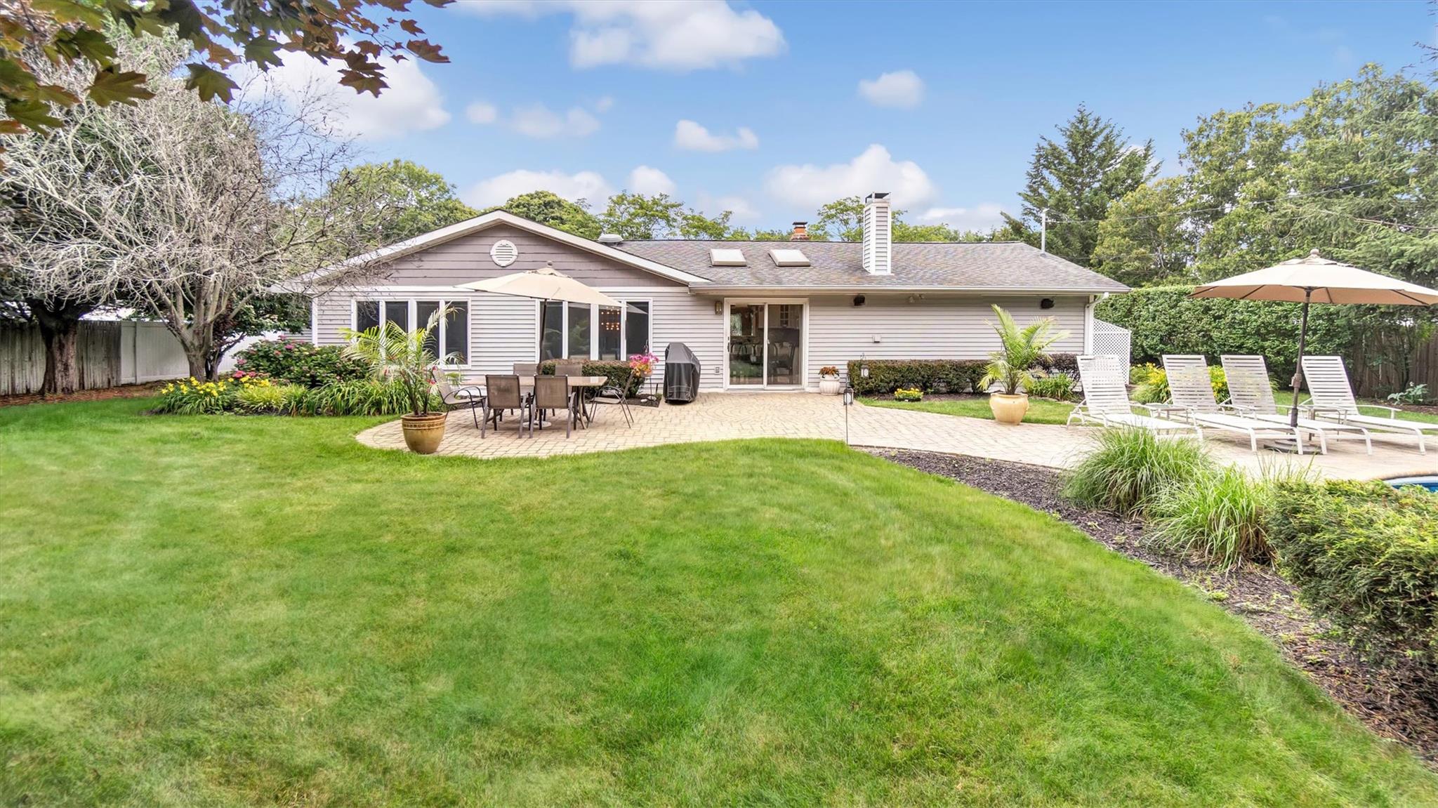 12 Hasting Drive, Stony Brook, NY 11790 | MLS #882840