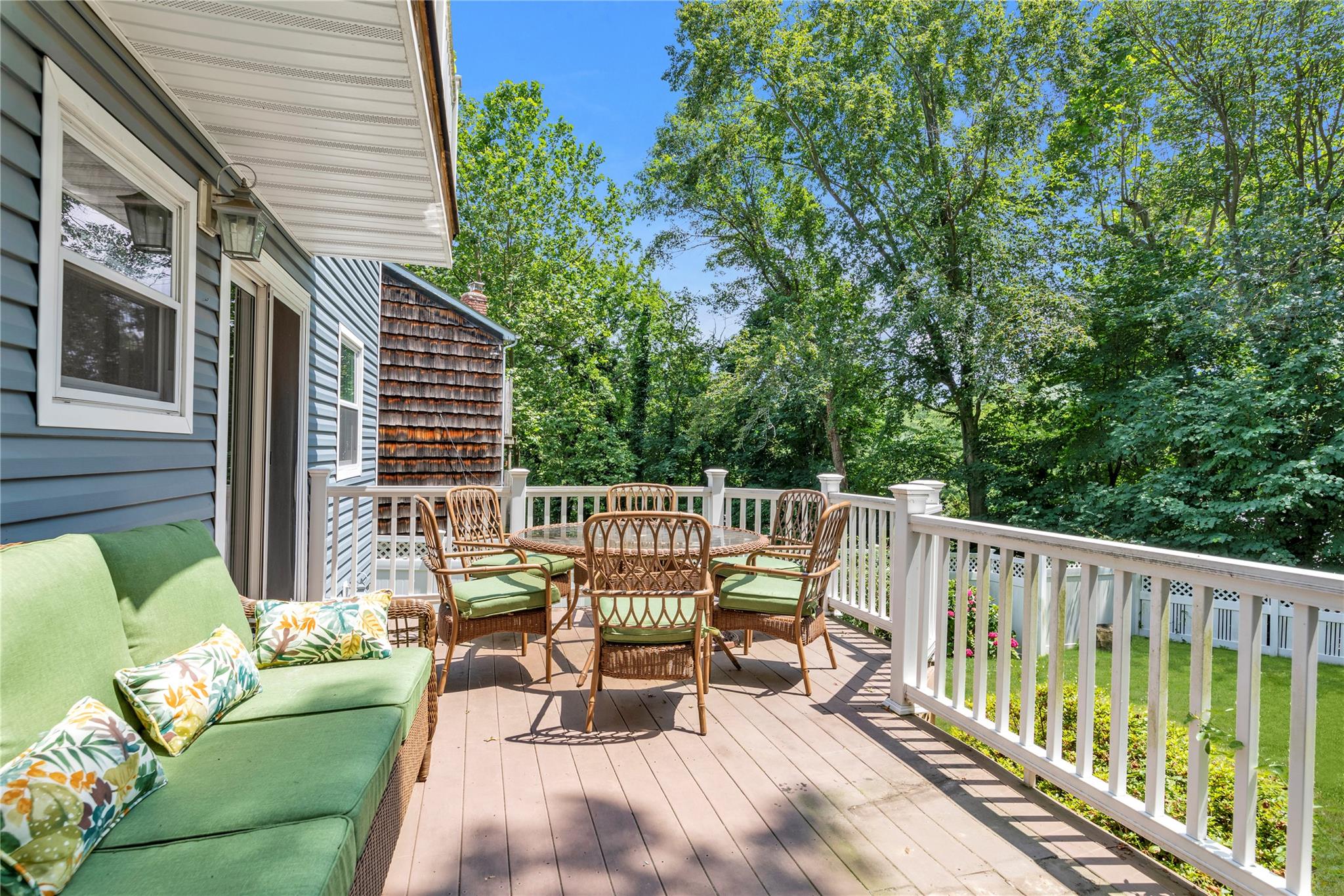 20 Alex Lane, Glen Cove, NY 11542 | MLS #884314