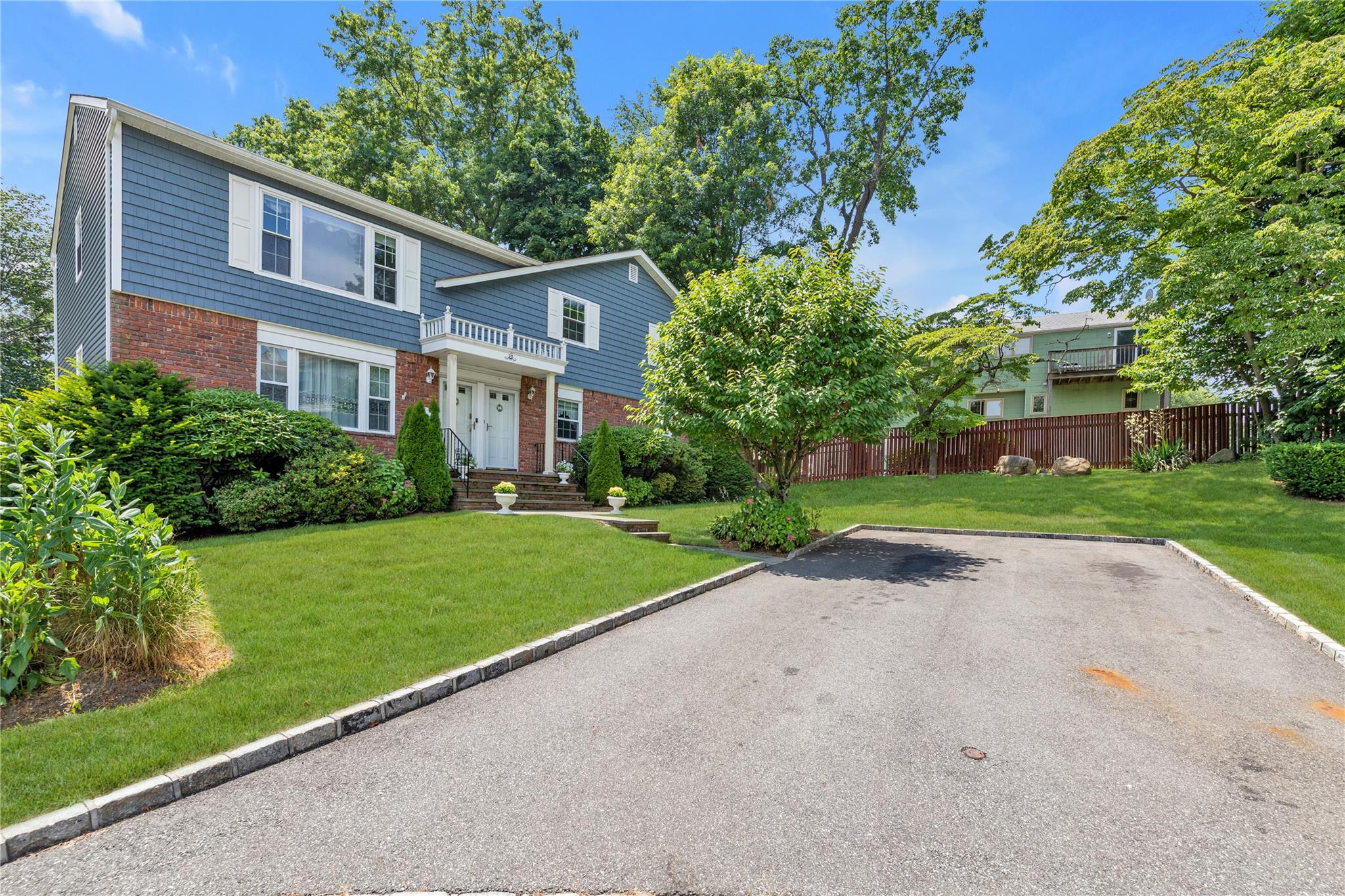 20 Alex Lane, Glen Cove, NY 11542 | MLS #884314