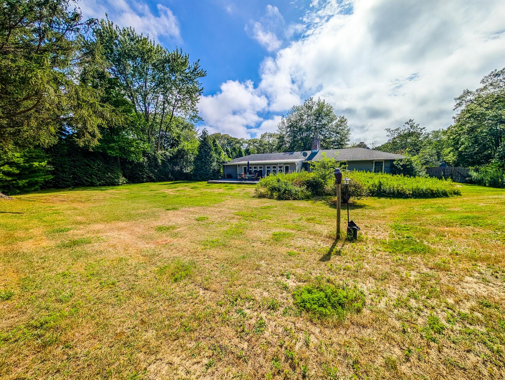 61 Pennsylvania Avenue, Medford, NY 11763 | MLS #886376