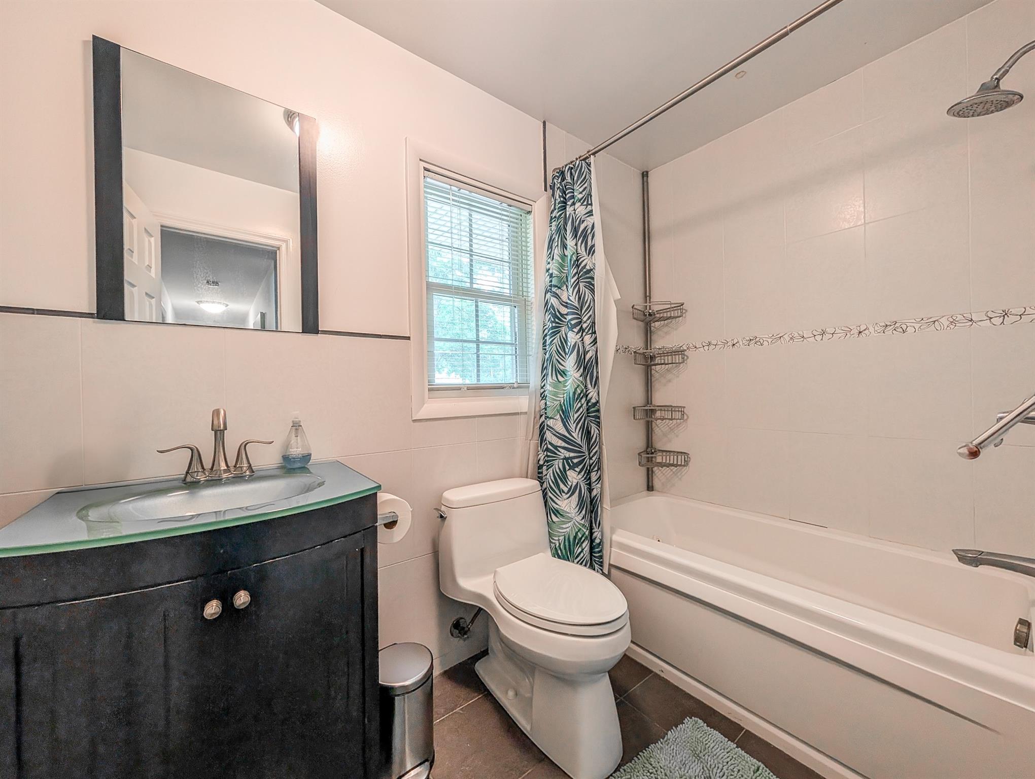 61 Pennsylvania Avenue, Medford, NY 11763 | MLS #886376