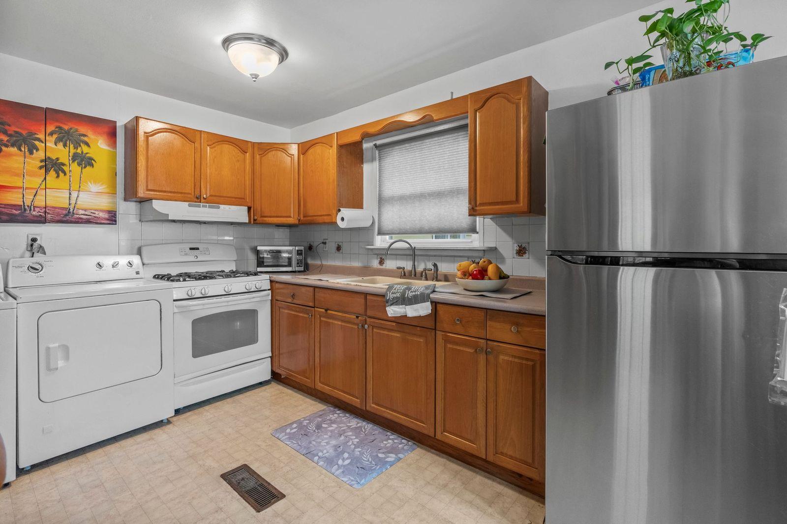 182 Hillside Avenue, White Plains, NY 10603 | MLS #886870