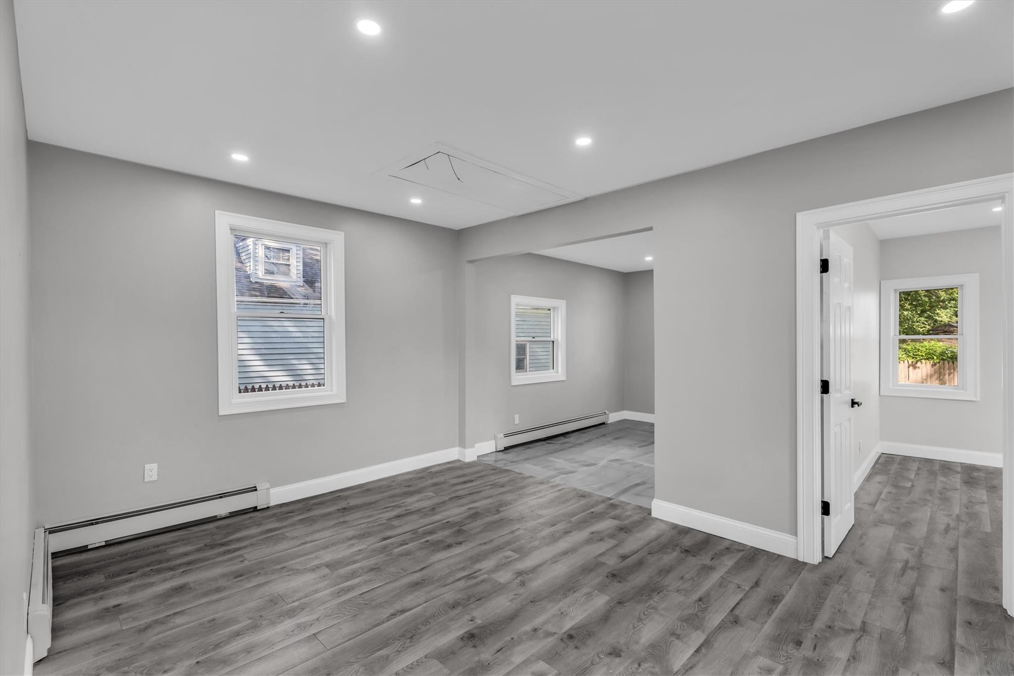 69 Commack Road, North Babylon, NY 11703 | MLS #890525