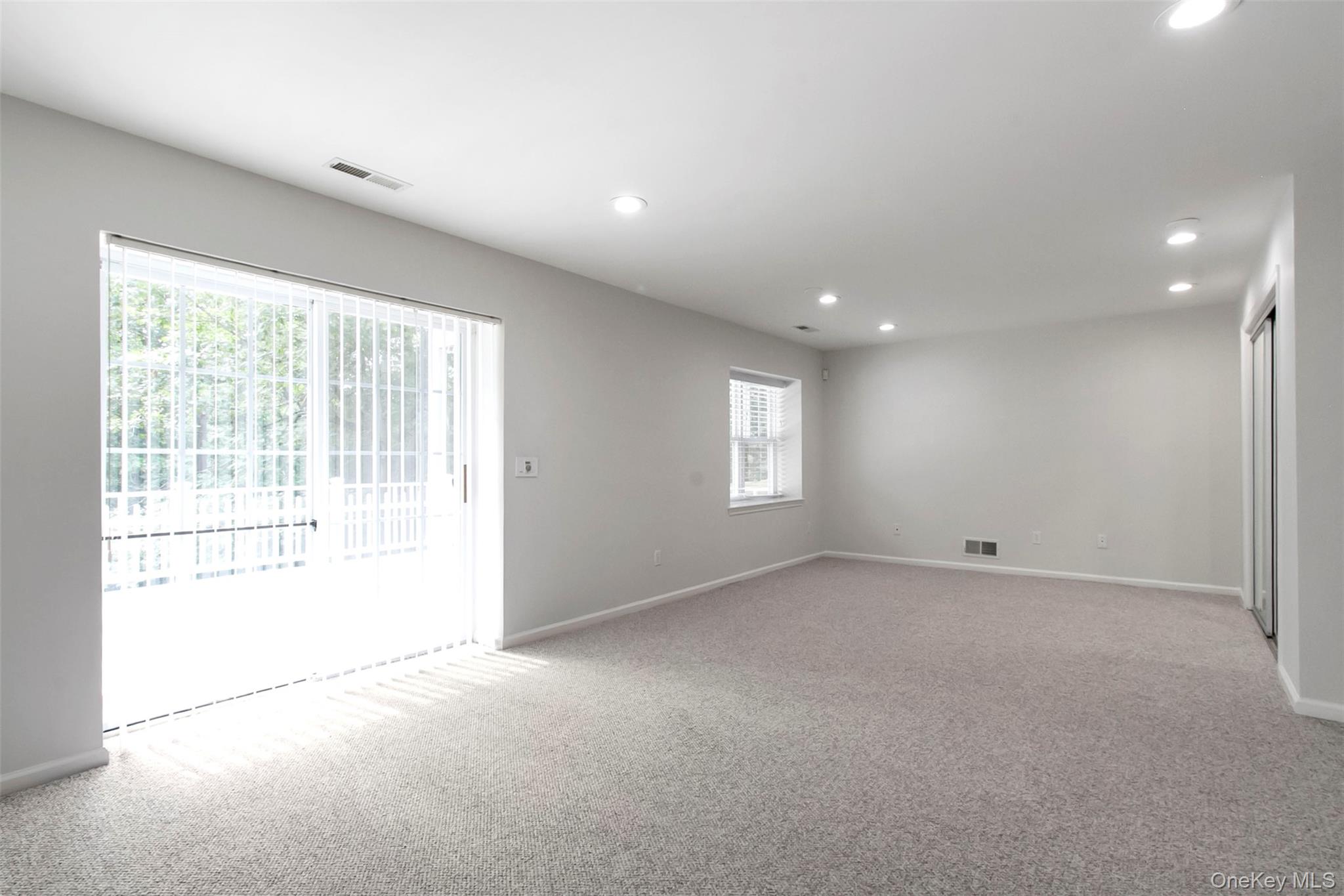 35 Mystic Drive, Ossining, NY 10562 | MLS #898726