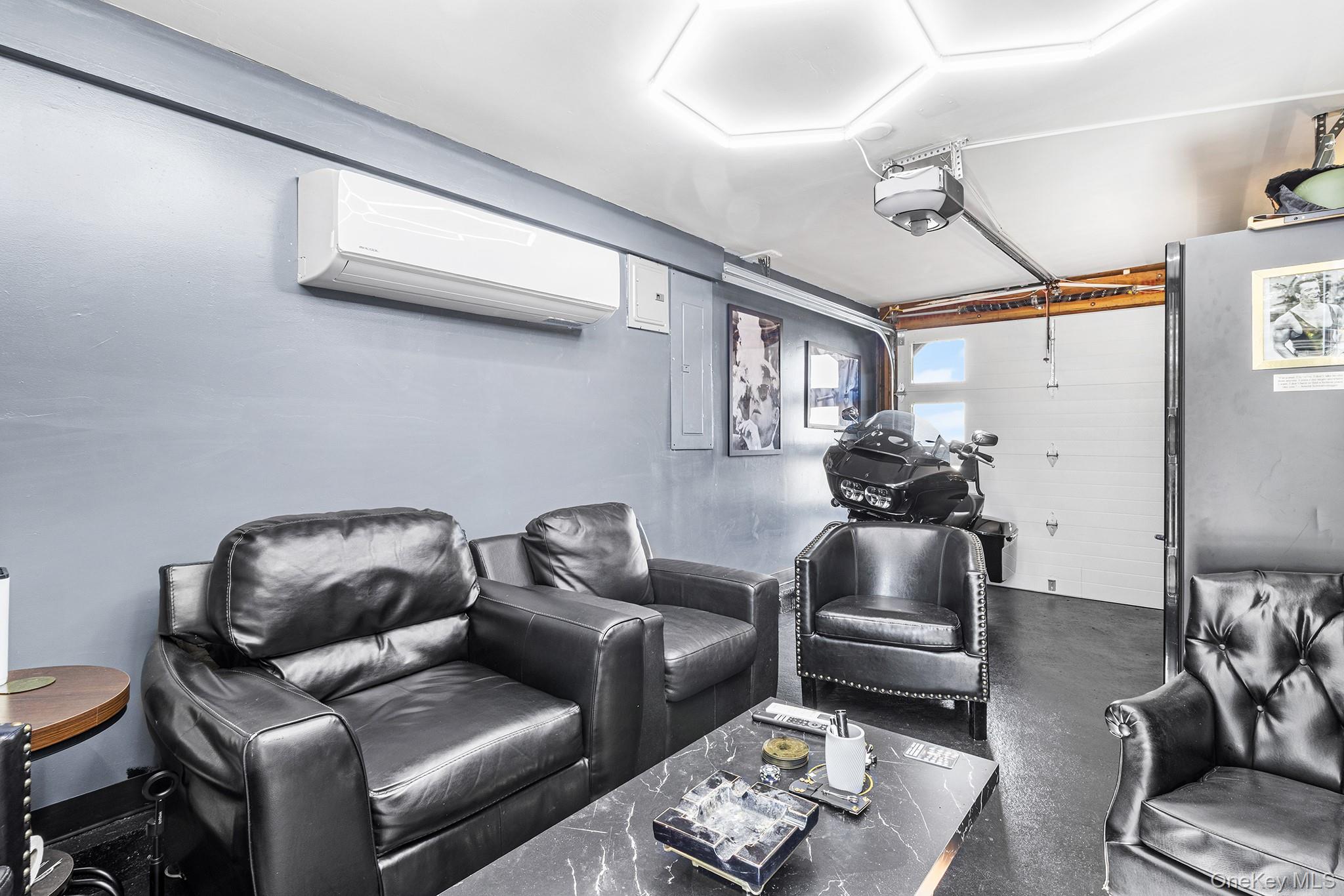 20 Malcolm Street, Brookhaven, NY 11713 | MLS #921470