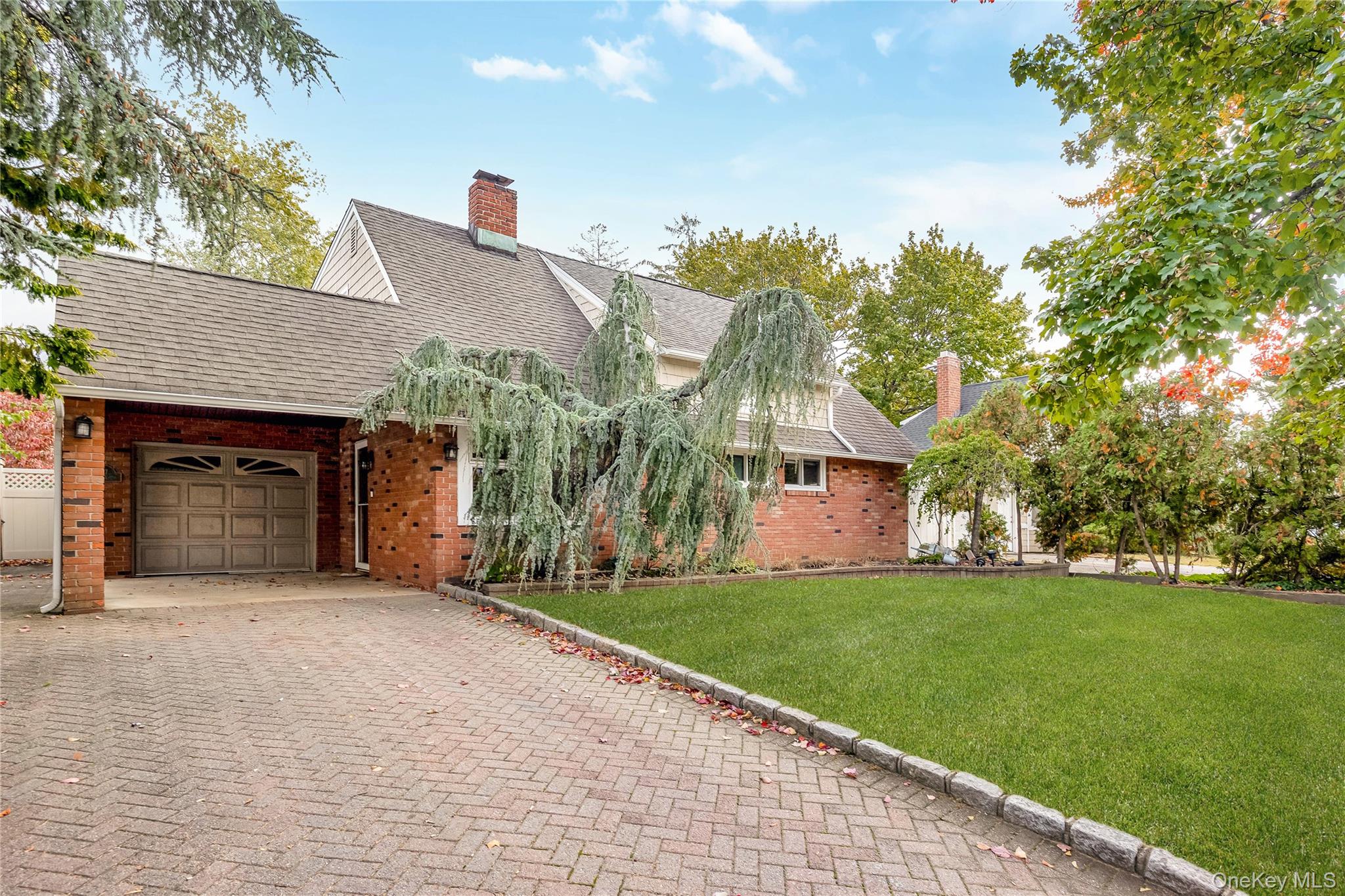 37 Angle Lane, Hicksville, NY 11801 | MLS #927003