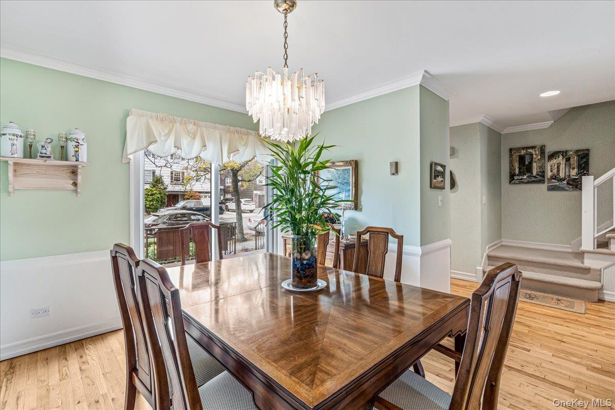 17-09 215 # TH45, Bayside, NY 11360 | MLS #933536