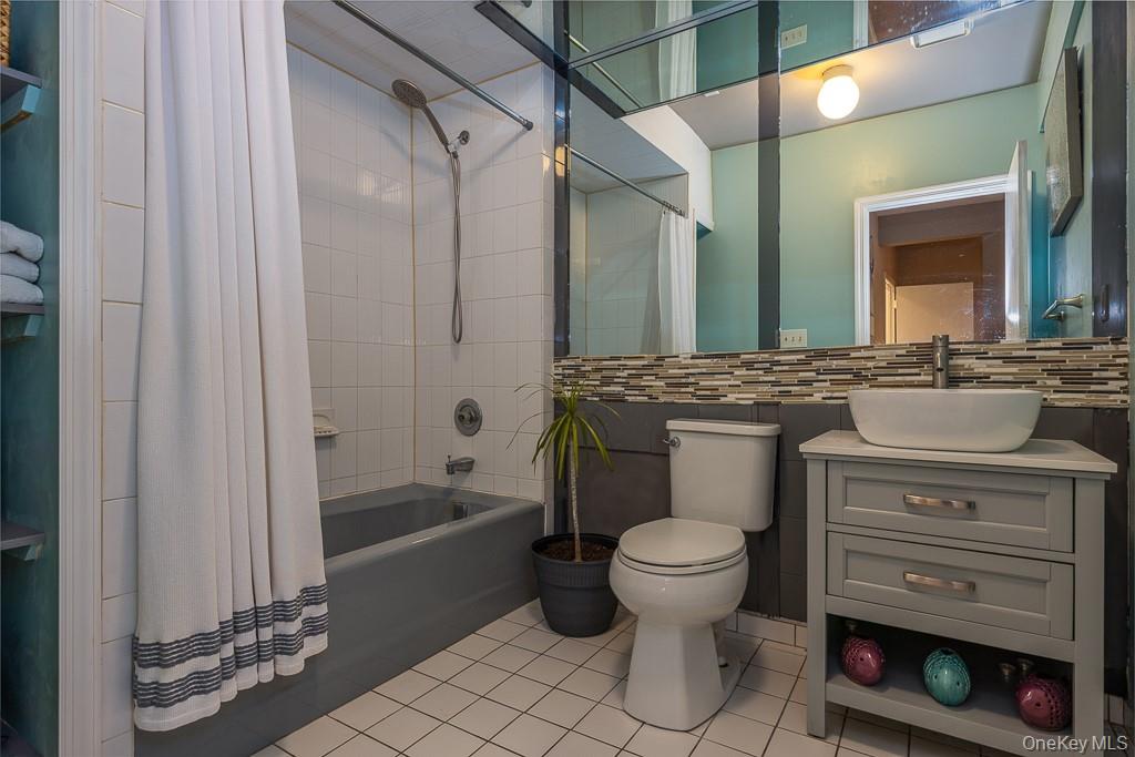 16 Lady Godiva Way, New City, NY 10956 | MLS #938011