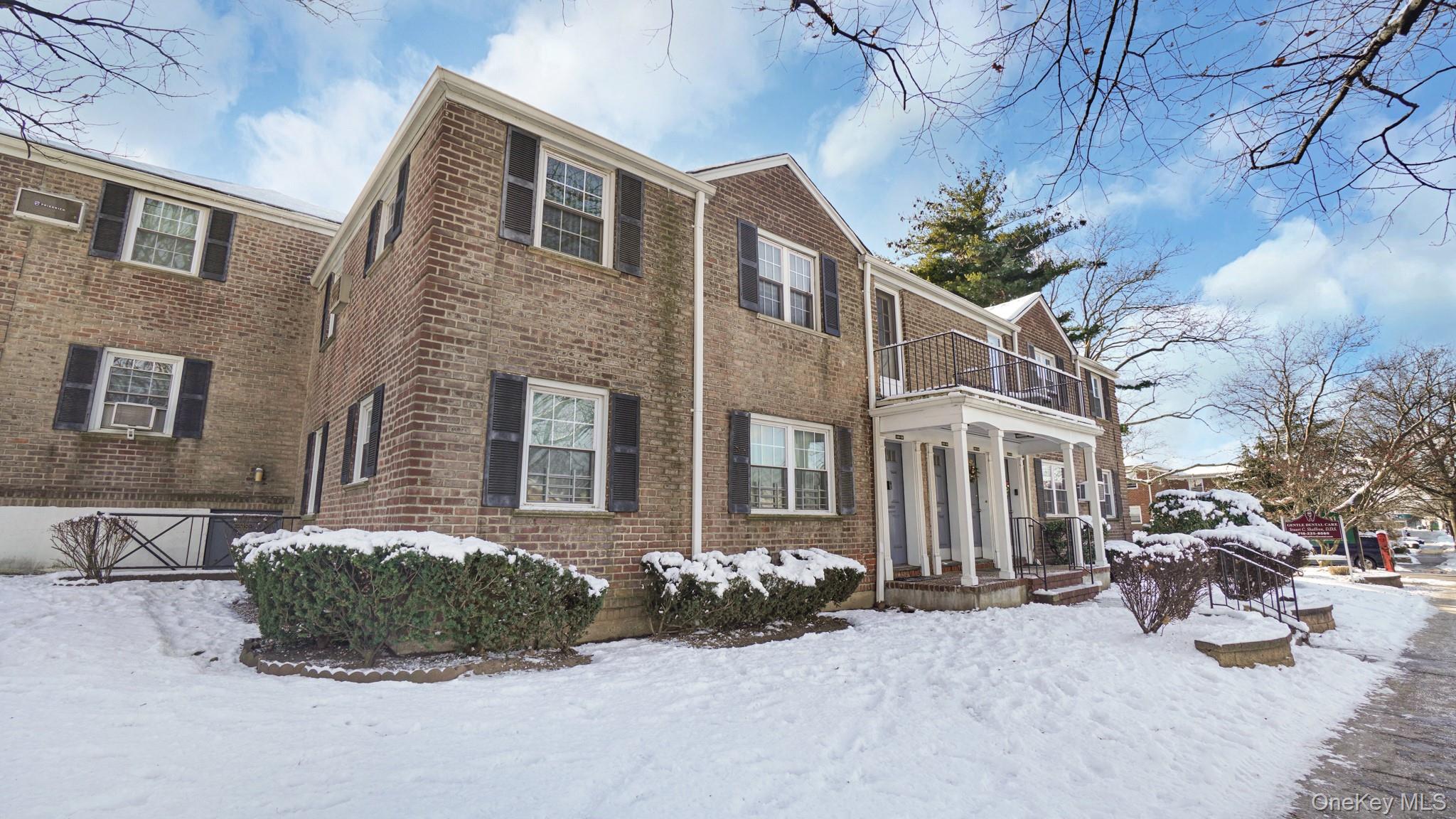 224-08 Horace Harding Expressway # #Lower, Oakland Gardens, NY 11364 ...