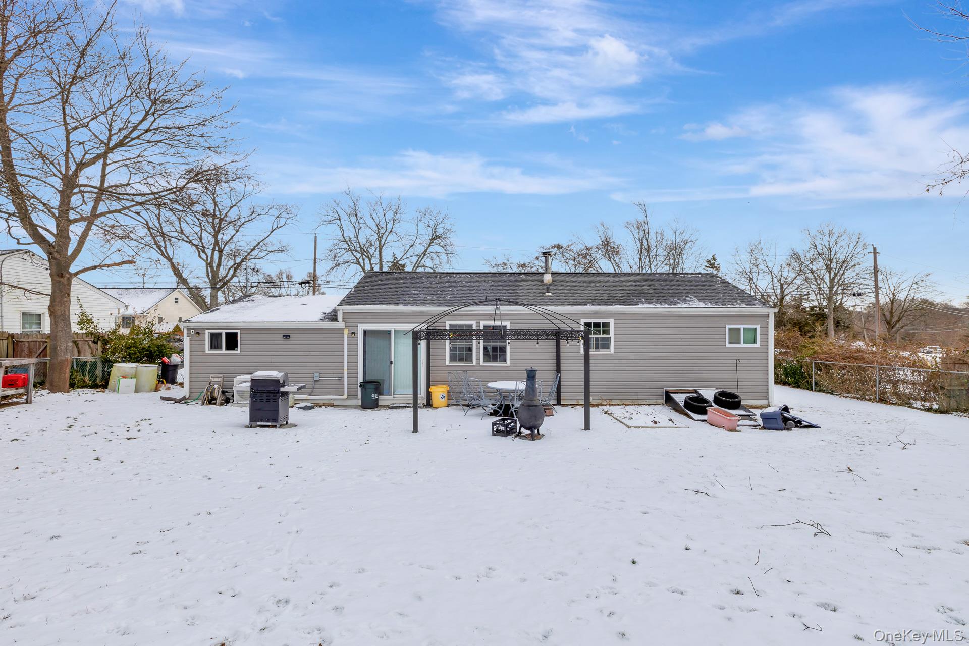 2700 Falcon Avenue, Medford, NY 11763 | MLS #948175