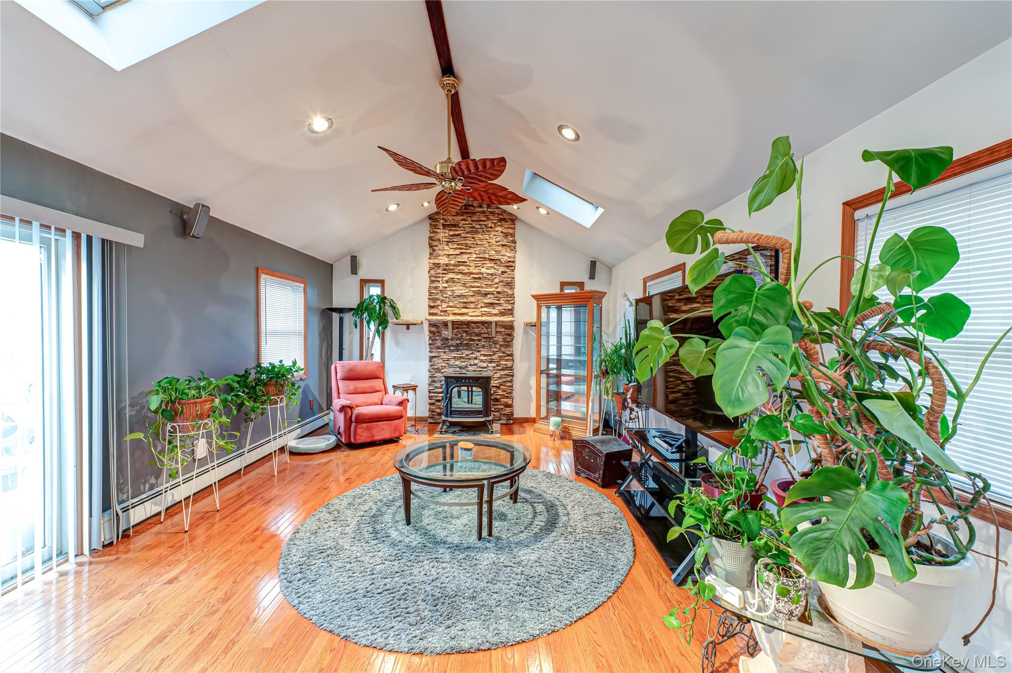 187 Nolin Street, Brentwood, NY 11717 | MLS #950991