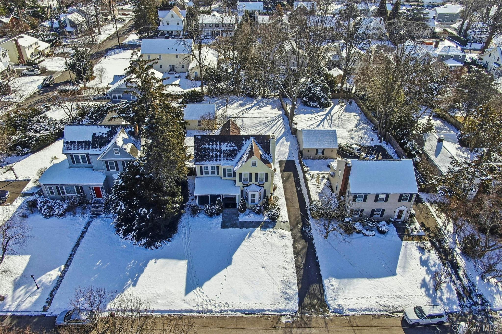 13 Walnut Street, Glen Head, NY 11545 | MLS #952582