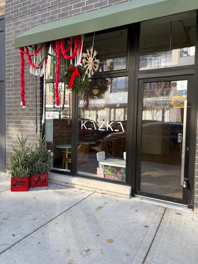 3056 N Lincoln Avenue #1, Chicago, IL 60657 | MLS #MRD12538187