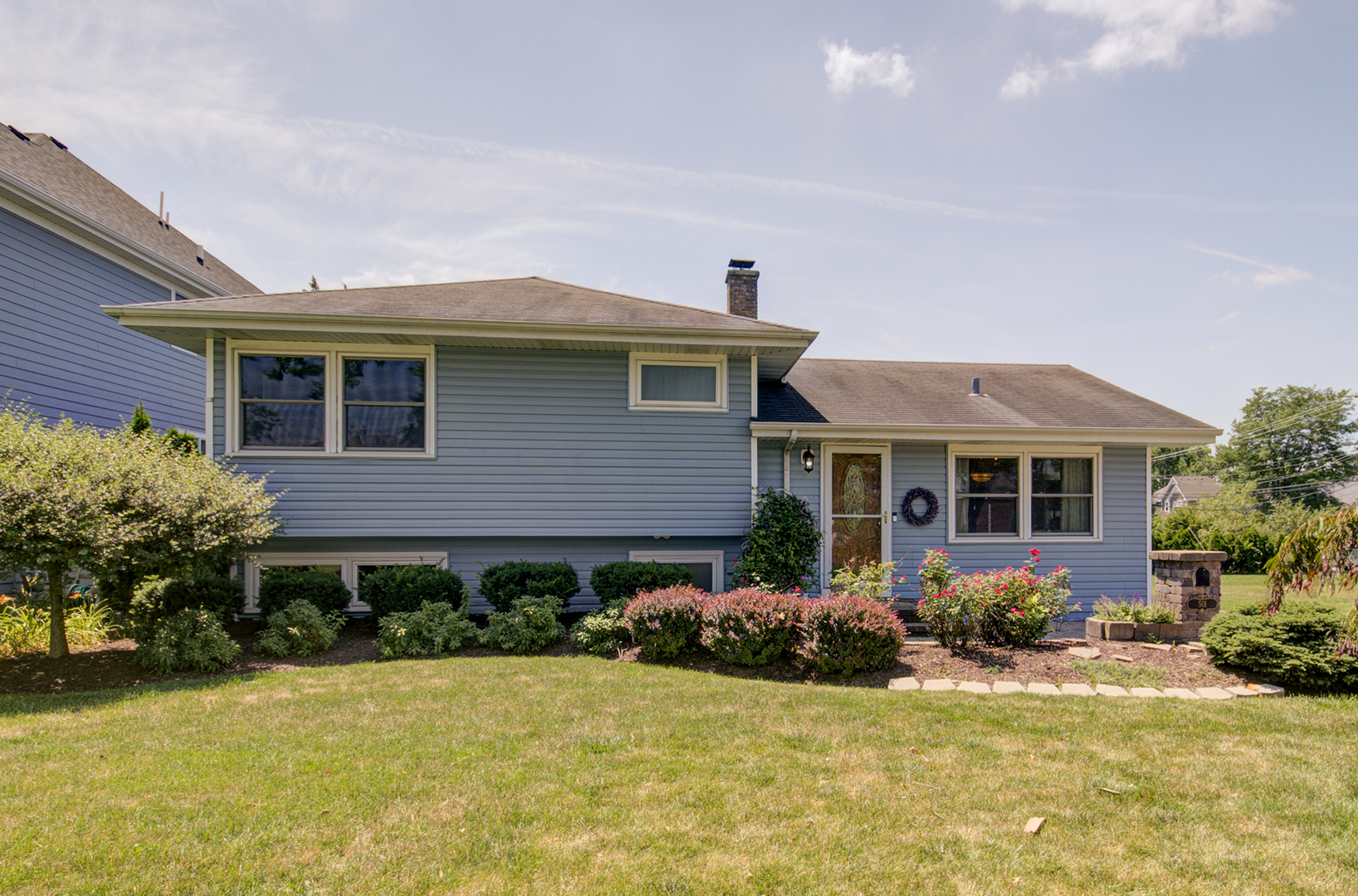 501 Lincoln Avenue, Downers Grove, IL 60515 | MLS #MRD12539317