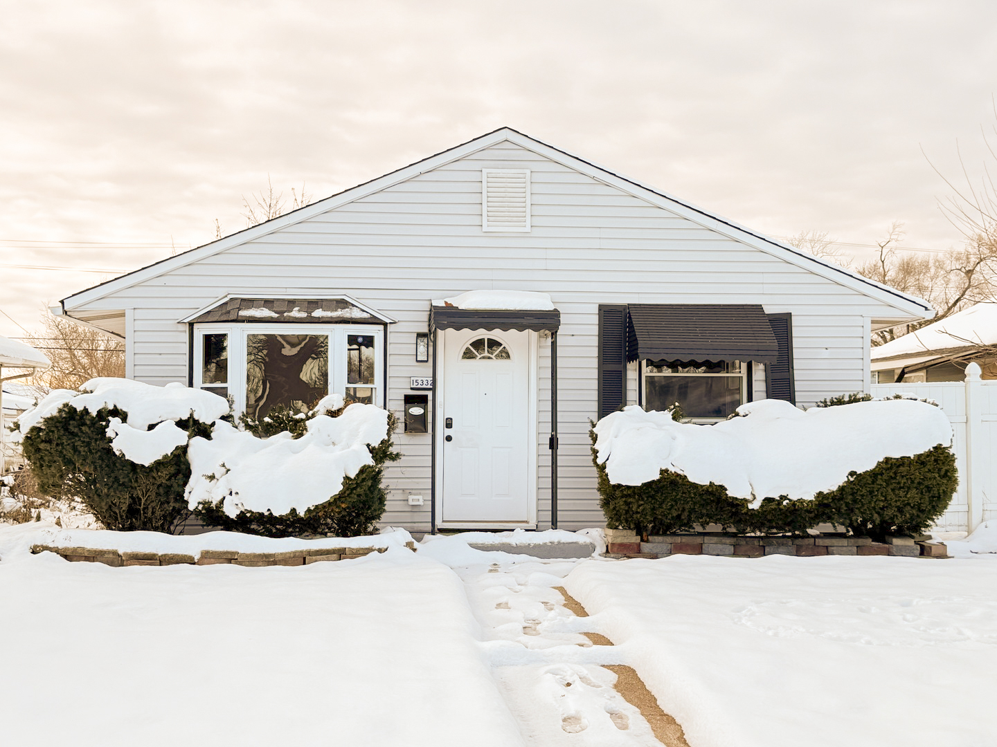 15332 Dante Avenue, Dolton, IL 60419 | MLS #MRD12542468