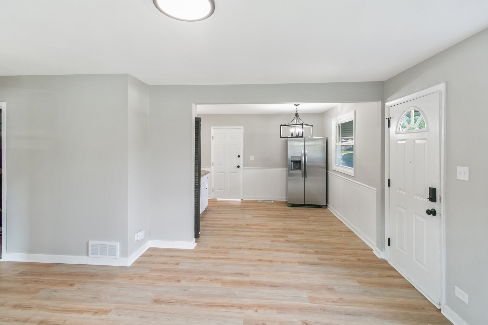 15332 Dante Avenue, Dolton, IL 60419 | MLS #MRD12542468