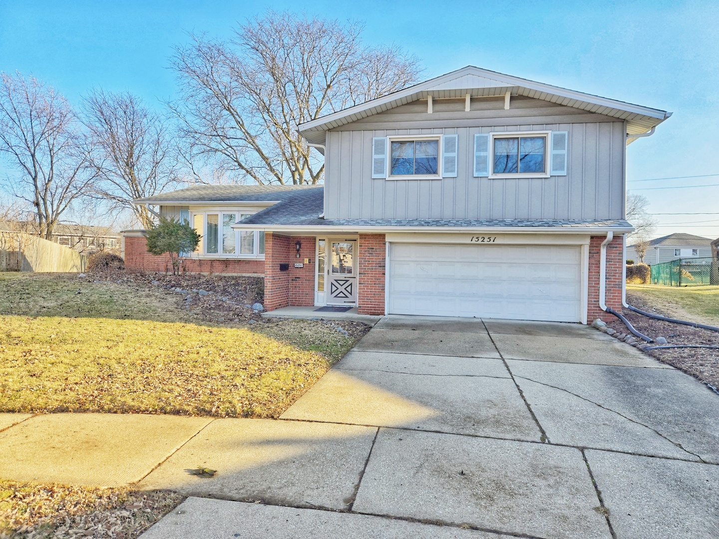 15251 Colina Avenue, Oak Forest, IL 60452 | MLS #MRD12544282